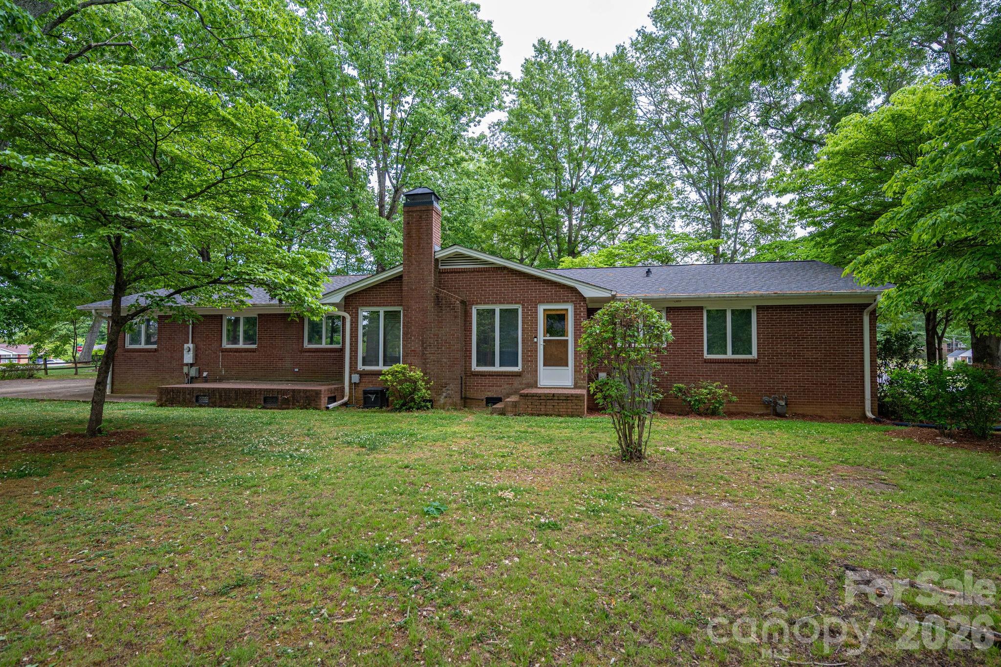 Home for sale at 602 Lee Street, Kings Mountain, NC — photo 46 of 47