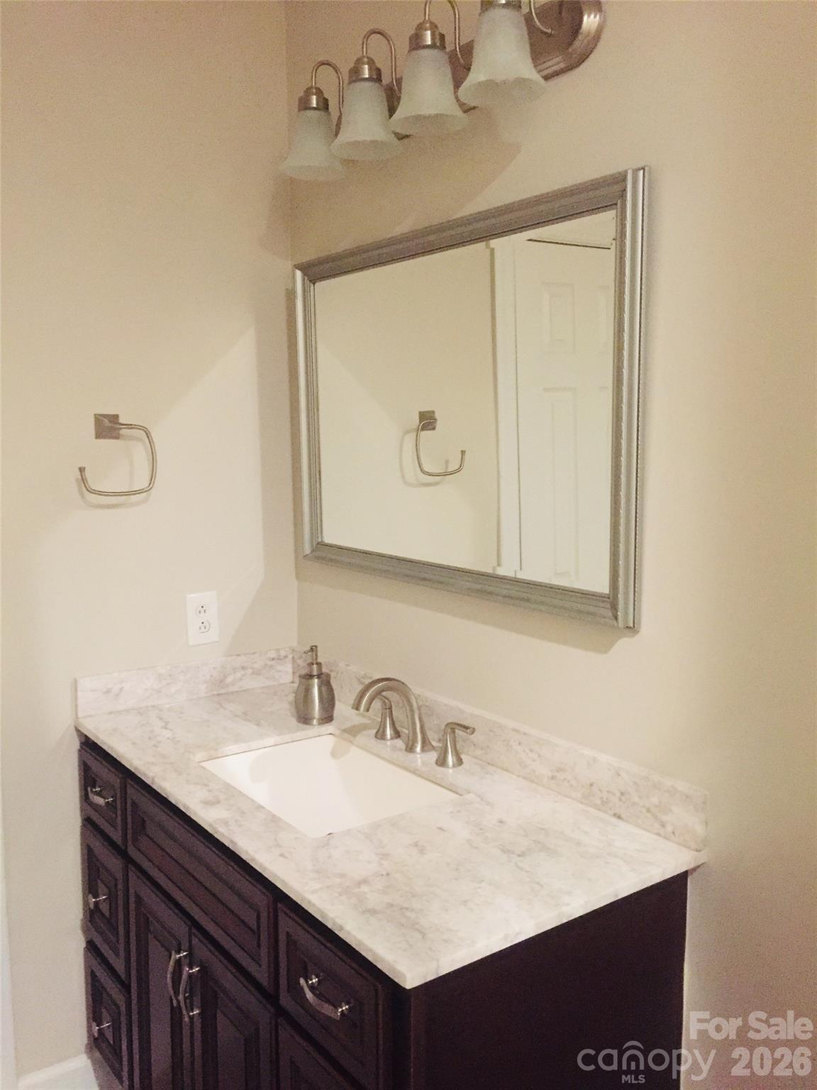 Photo 22 of 12702 Landing Green Drive, Charlotte, NC