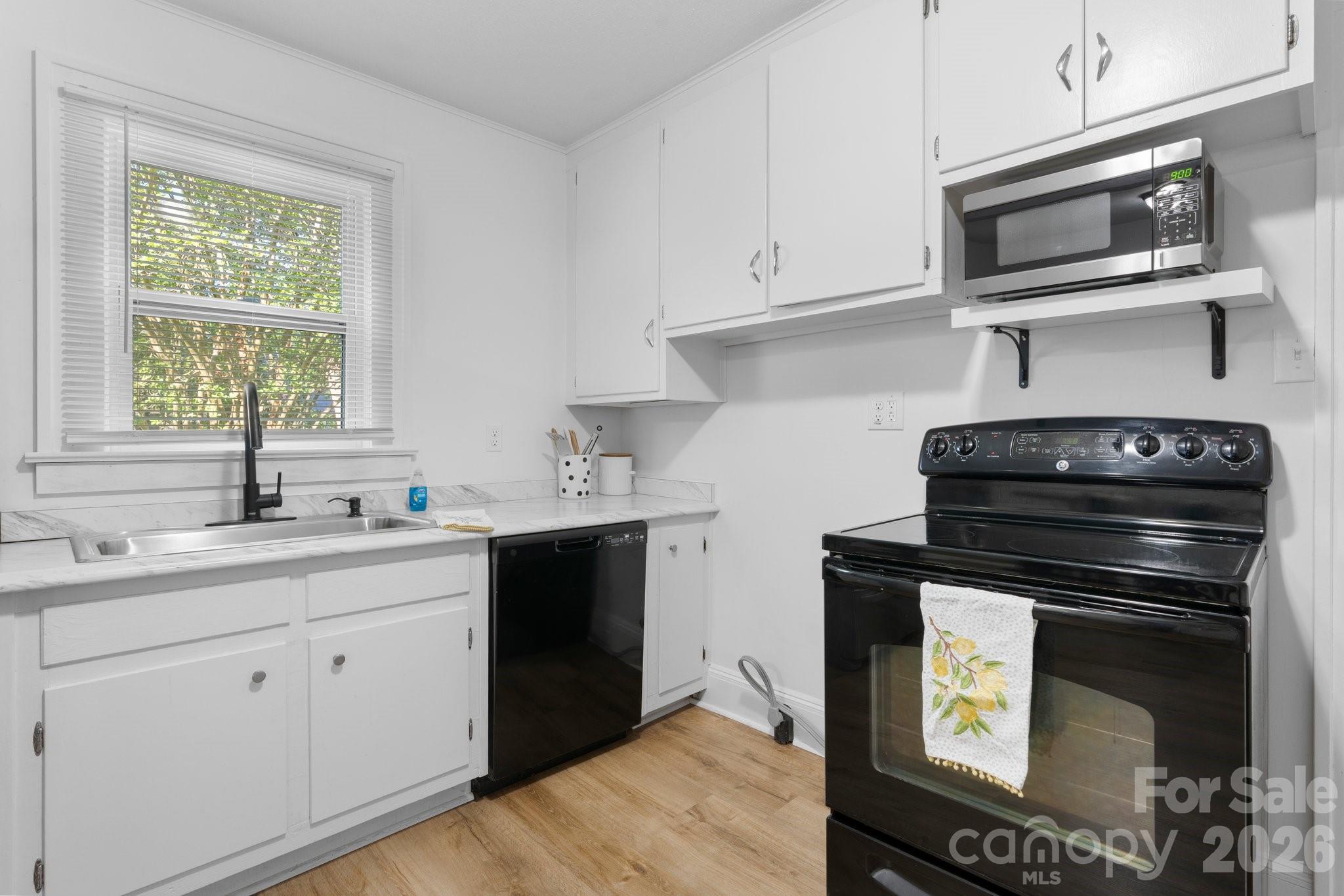 116 Barnes Lane, Stony Point, NC - photo 11 of 41