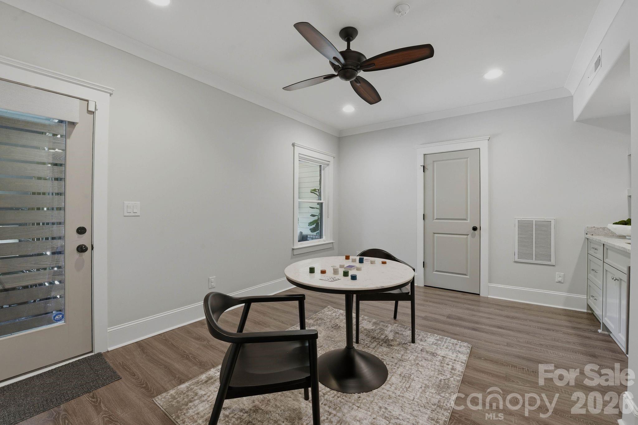 Photo 37 of 812 Ideal Way, Charlotte, NC