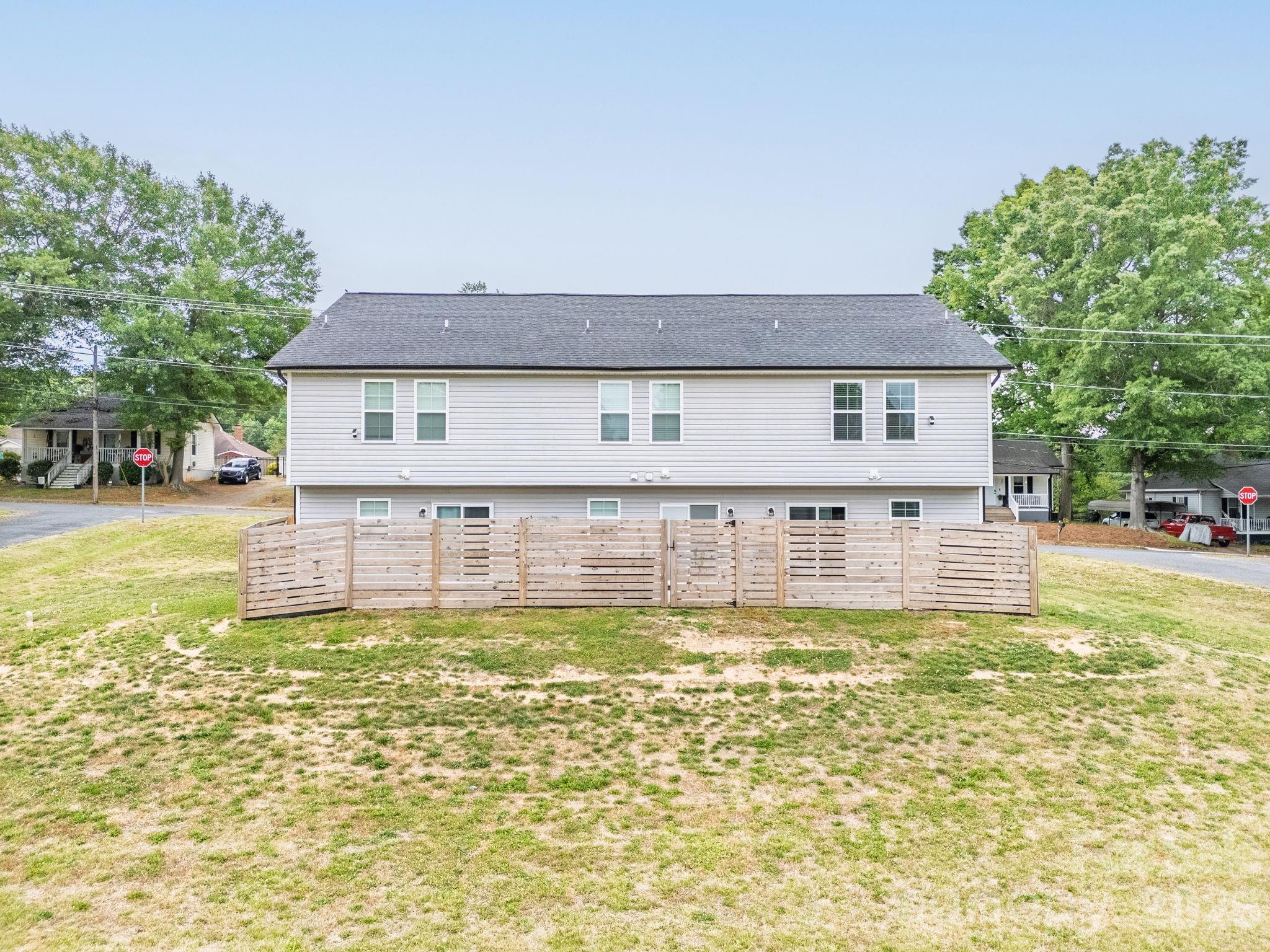 Photo 2 of 602 W 8th Street, Kannapolis, NC