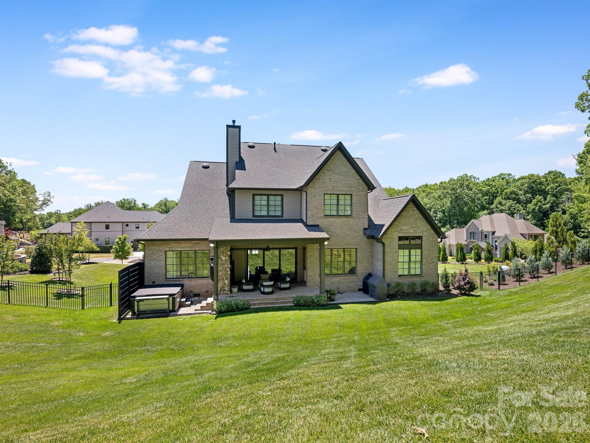 1115 Shelton Oaks Court, Charlotte, NC - photo 11 of 39