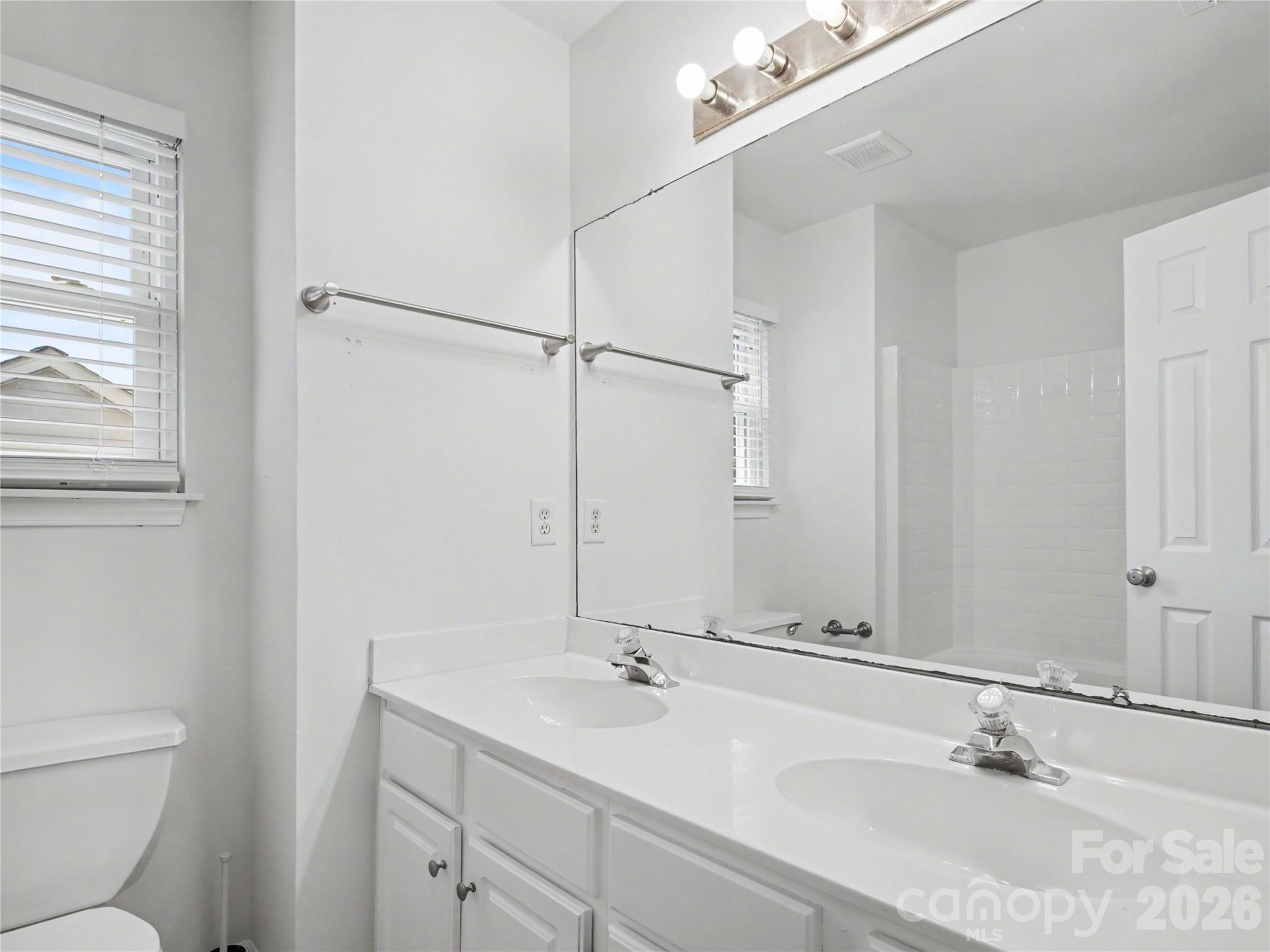 Photo 26 of 12313 Carolina Crossing Drive, Charlotte, NC