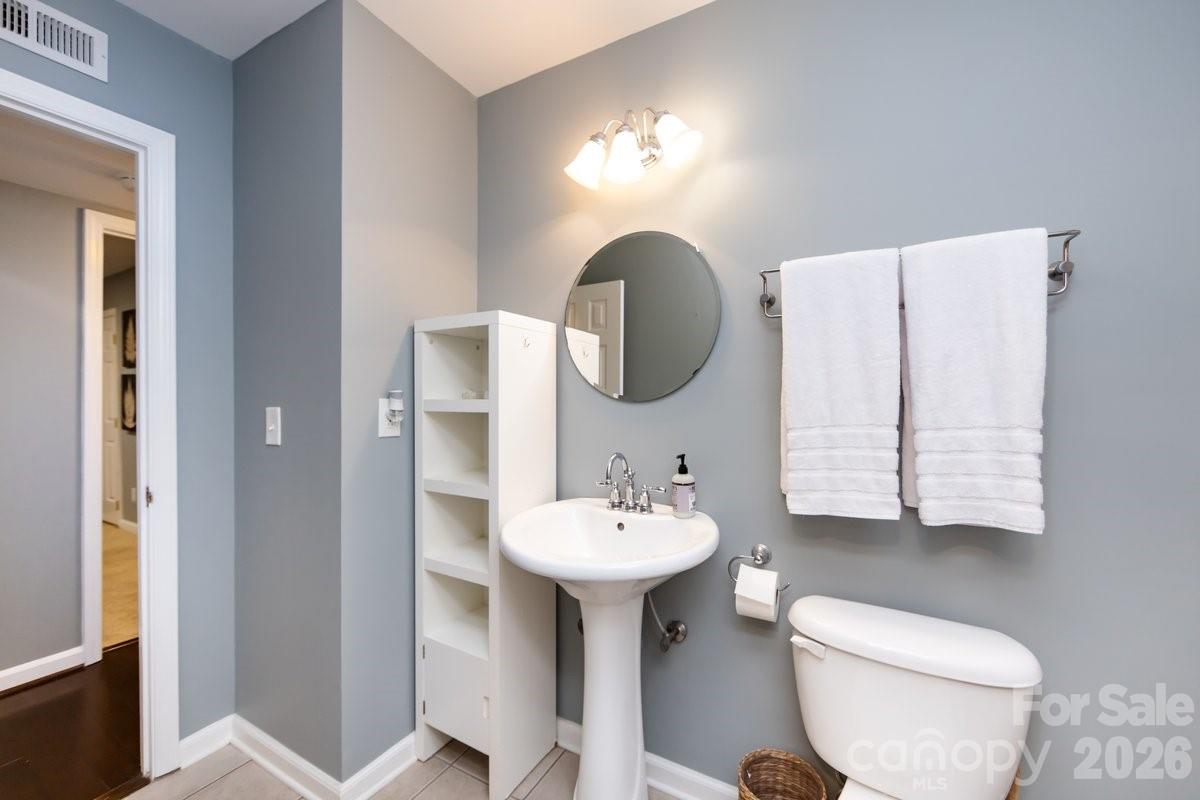 Photo 33 of 3929 Colony Crossing Drive, Charlotte, NC