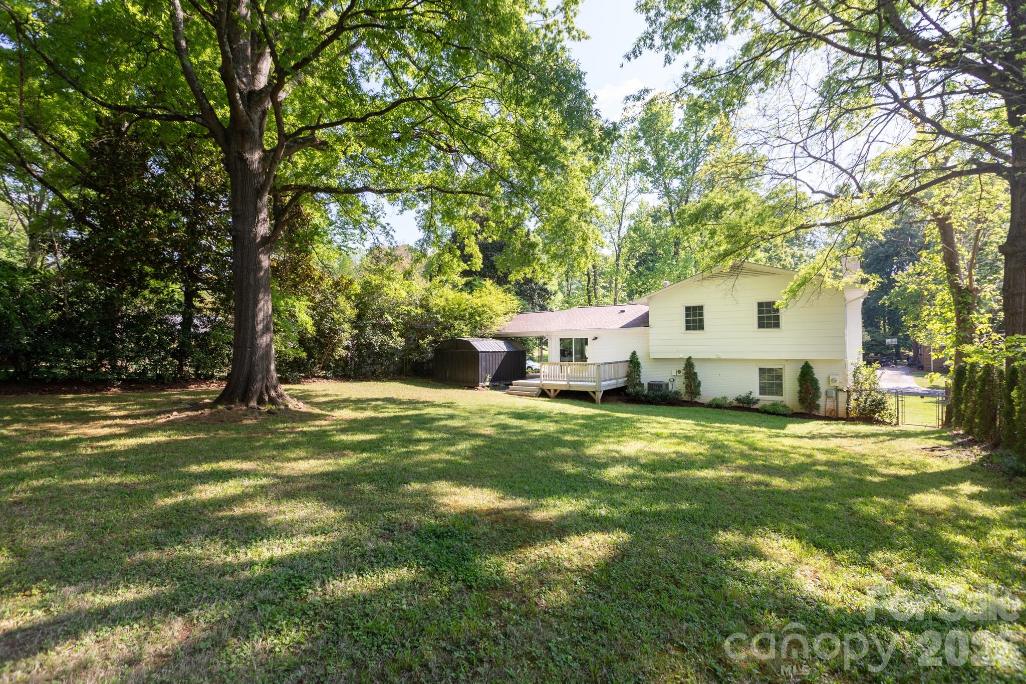 Photo 26 of 1530 Barberry Court, Charlotte, NC
