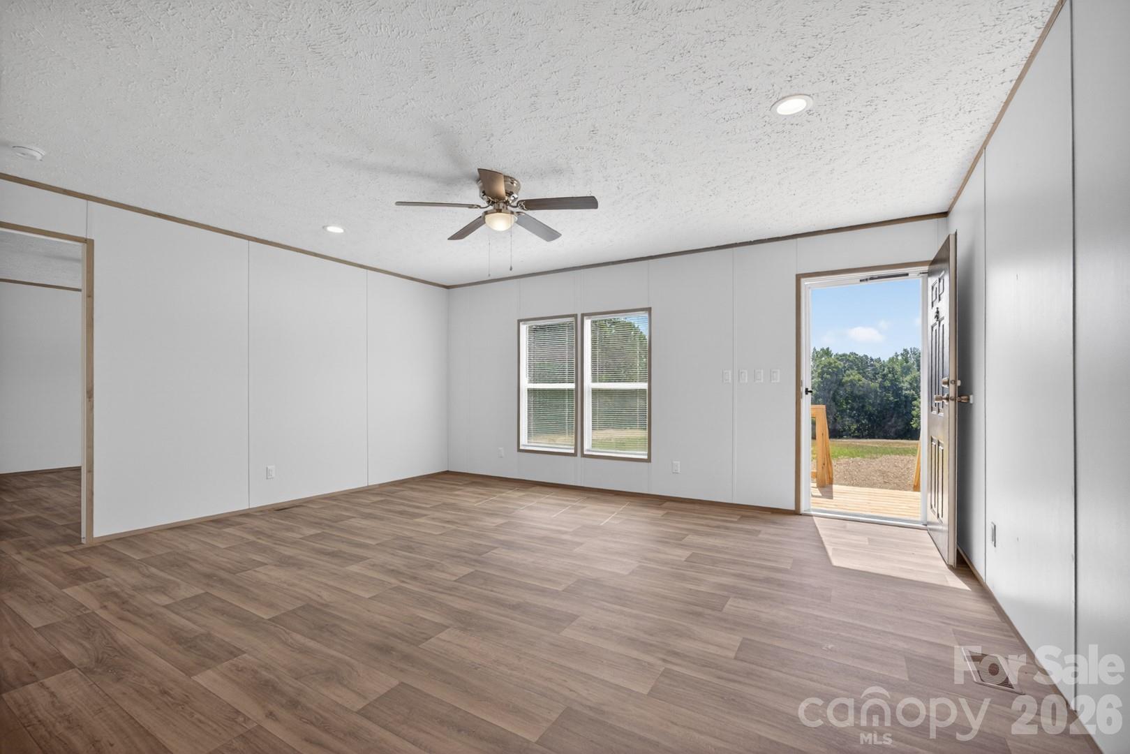 245 Harvick Lane, Lexington, NC - photo 5 of 41