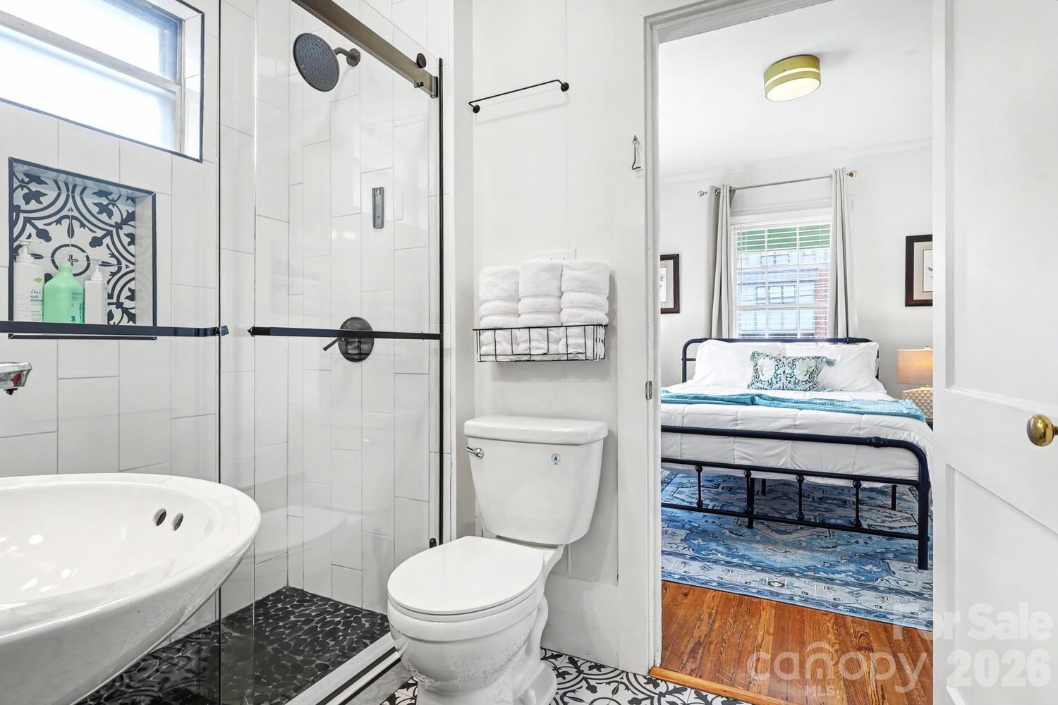335 S Torrence Street, Charlotte, NC - photo 11 of 22