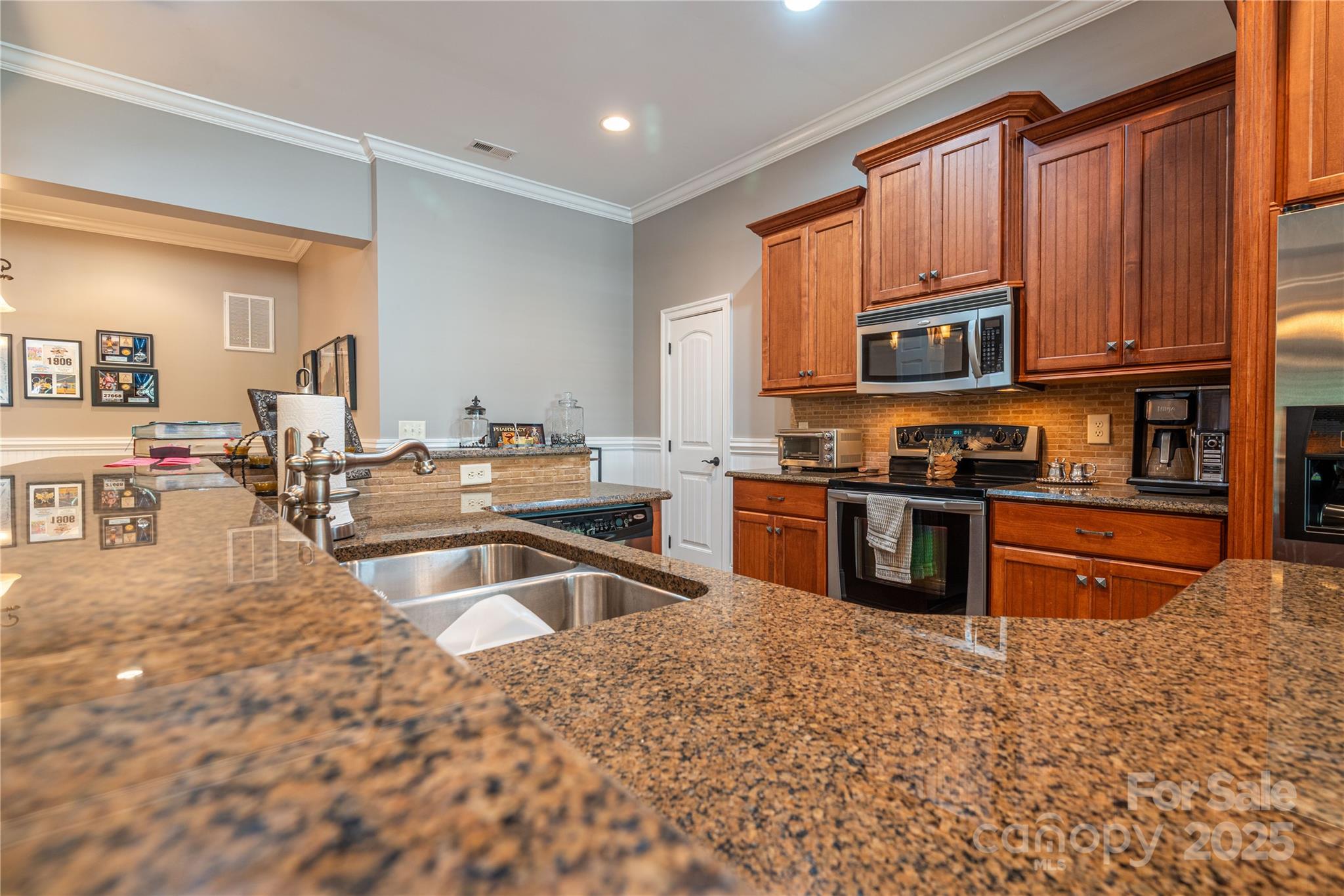 Home for sale at 1427 Merrimont Avenue, Kings Mountain, NC — photo 36 of 48