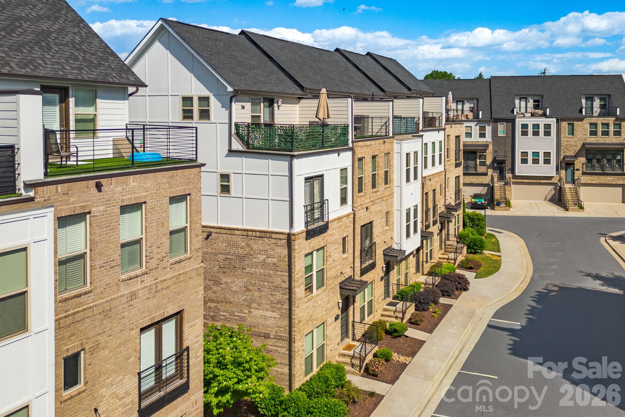 Photo 6 of 15036 New Amsterdam Lane, Charlotte, NC