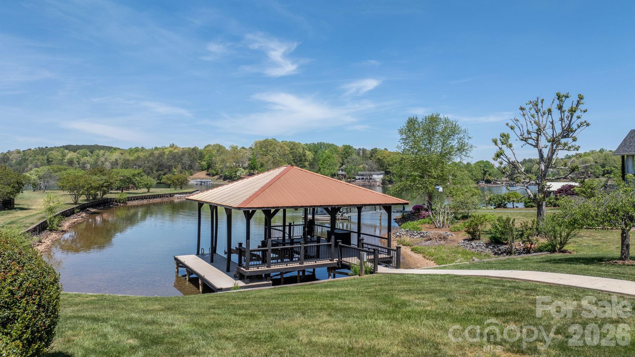 215 Iswa Drive, Taylorsville, NC - photo 5 of 49