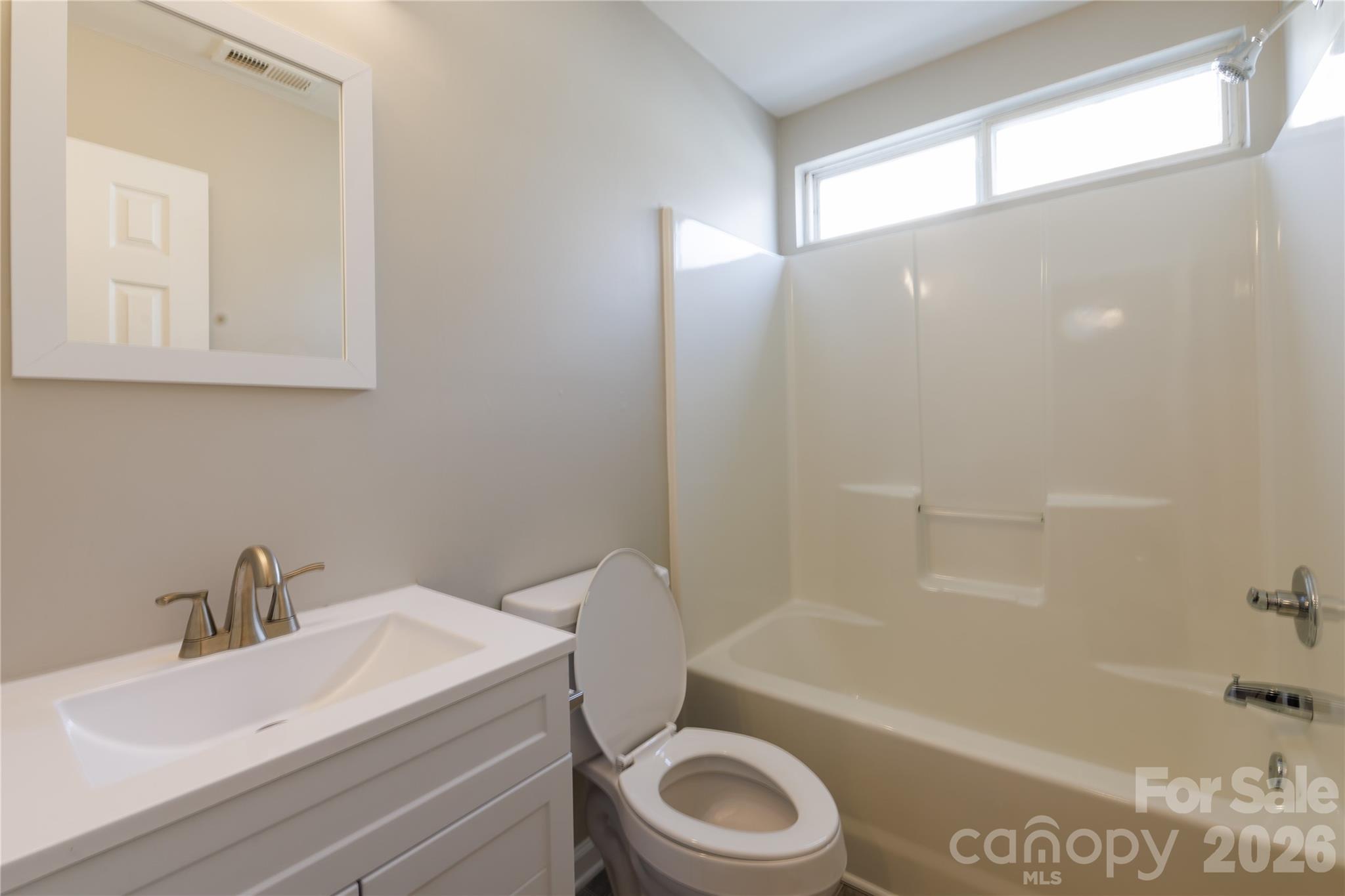 Photo 16 of 7111 RUMPLE Road, Charlotte, NC