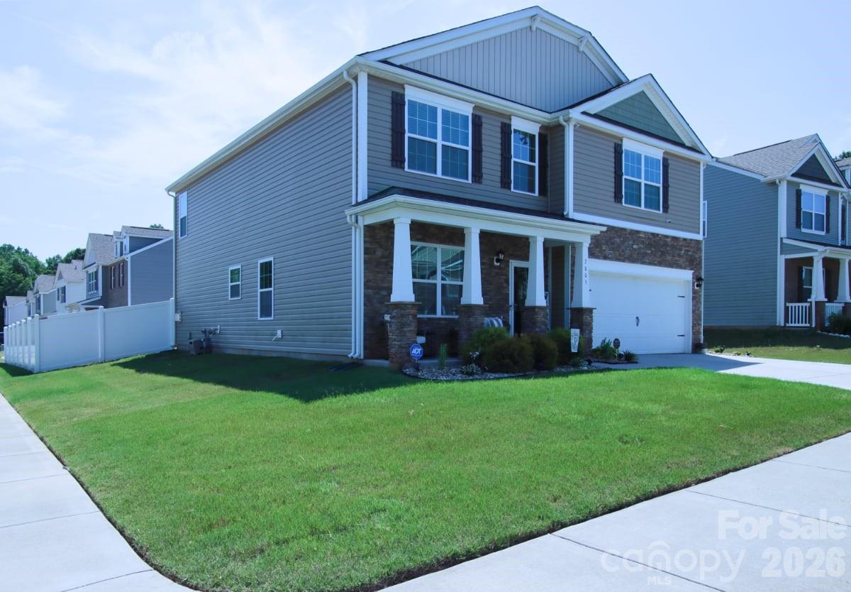 Home for sale at 2005 Mariah Glen Court, Charlotte, NC — photo 1 of 36