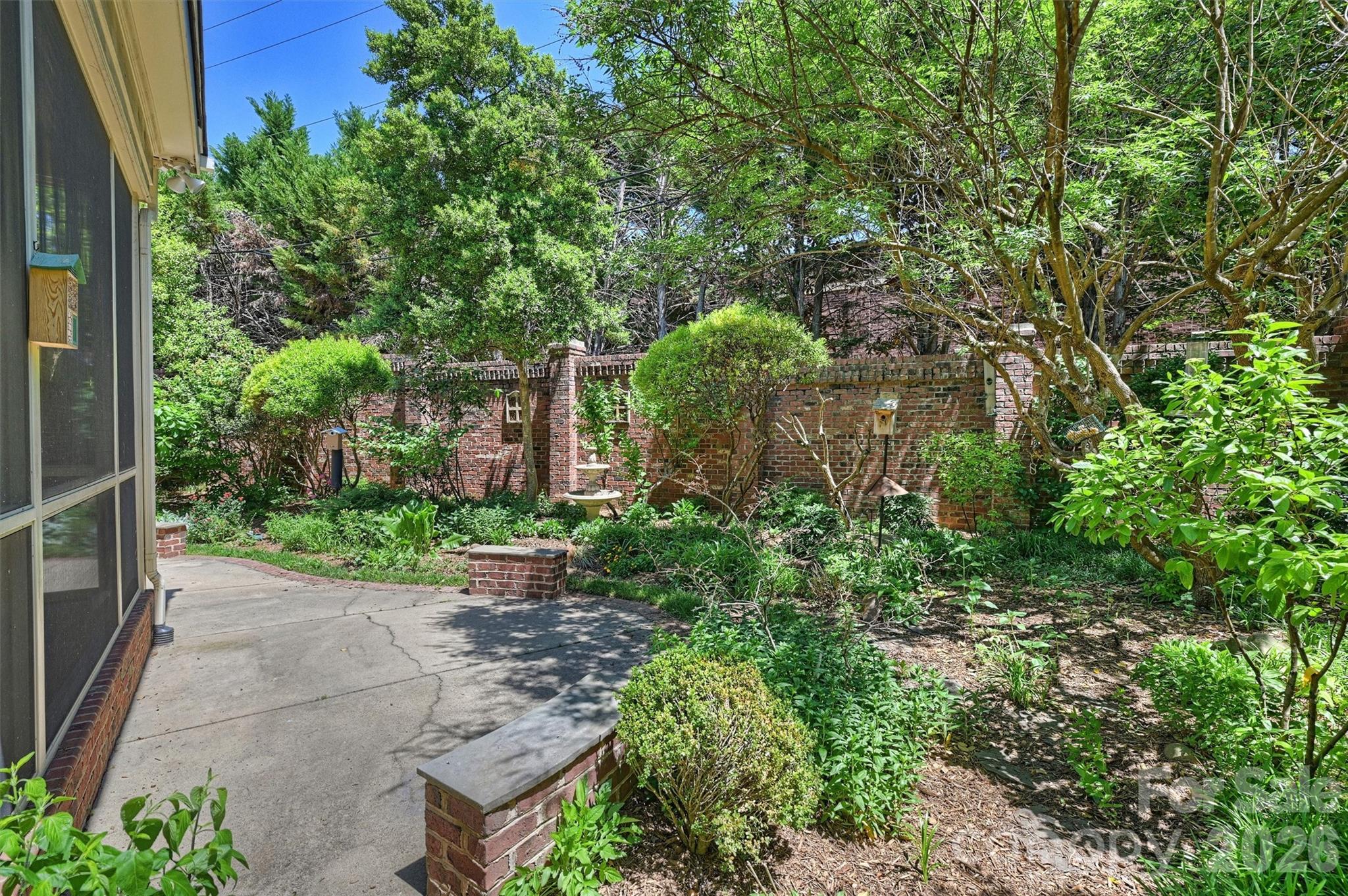 Photo 41 of 1115 S Kings Drive, Charlotte, NC
