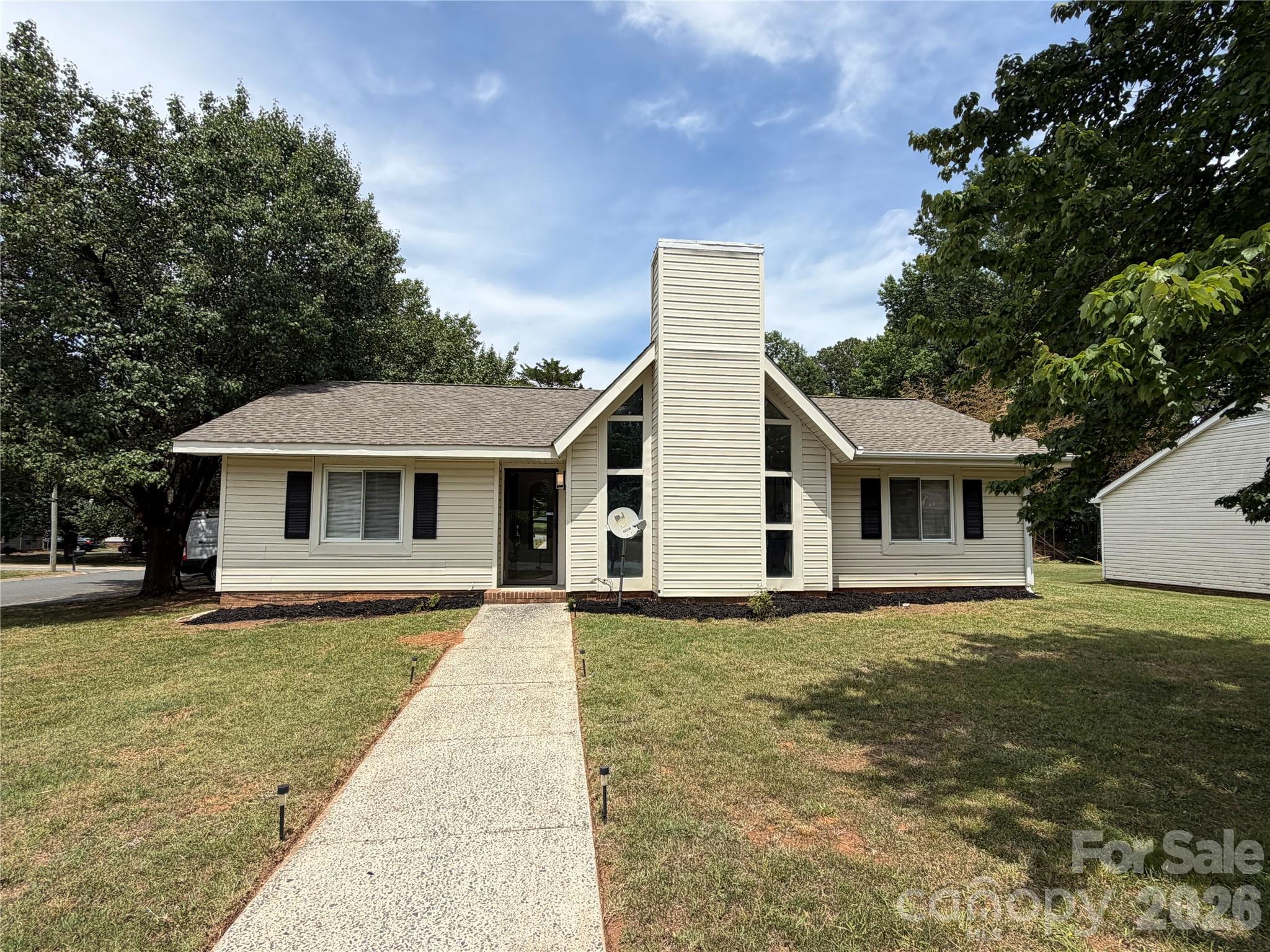 Home for sale at 2530 Dion Avenue, Charlotte, NC — photo 1 of 19