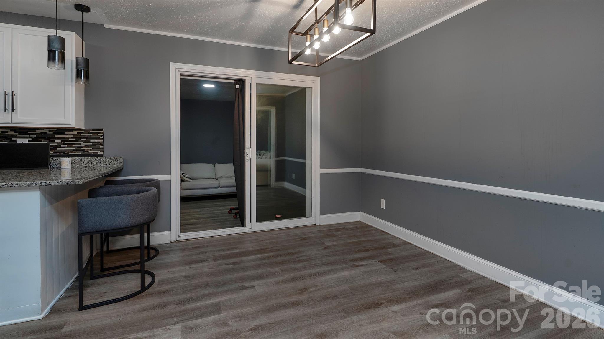 Photo 5 of 4900 Carriage Drive Circle, Charlotte, NC