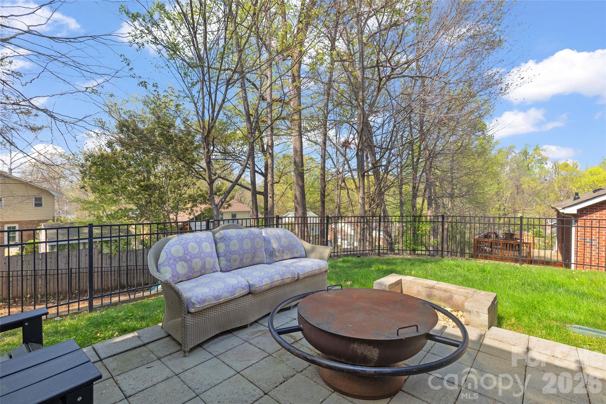Photo 40 of 7921 Rolling Creek Court, Charlotte, NC