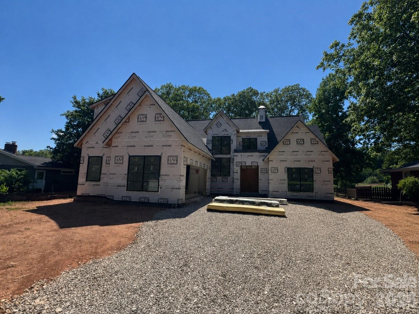 4448 Halstead Drive, Charlotte, NC - photo 2 of 21