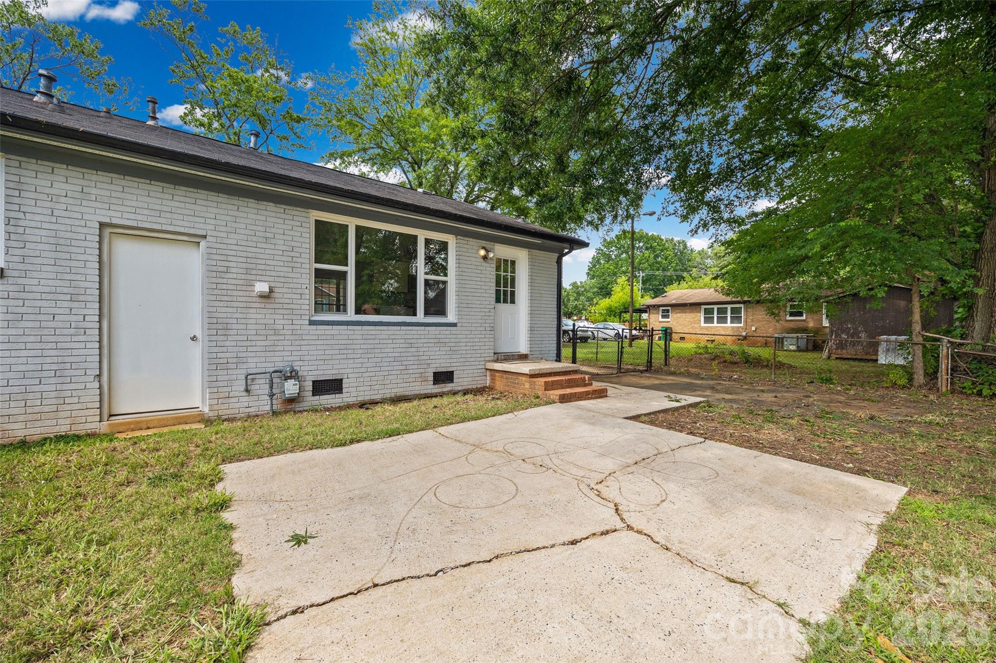 Photo 29 of 4713 Tanglebriar Drive, Charlotte, NC