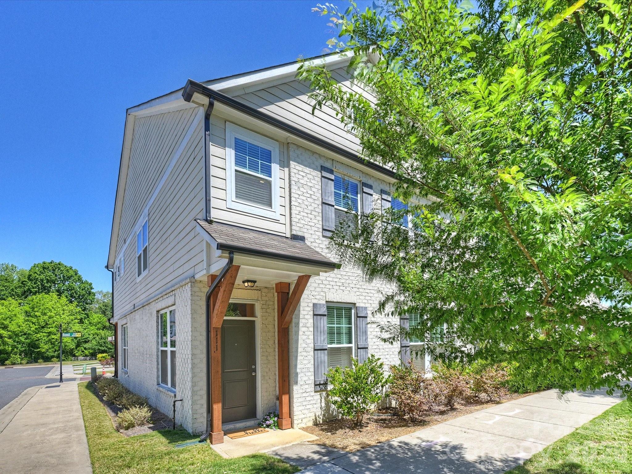 Photo 2 of 111 Cranford Drive, Pineville, NC