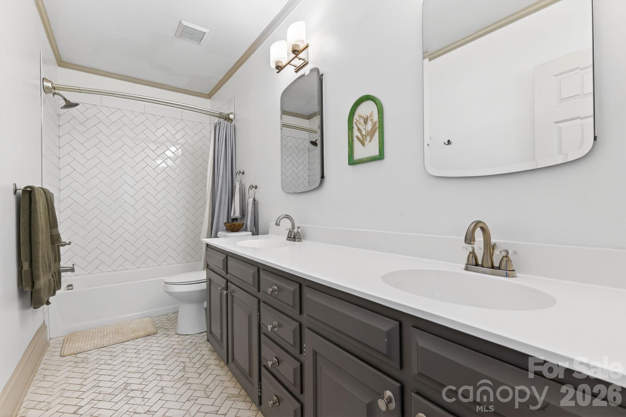 Photo 24 of 1819 Kilmonack Lane, Charlotte, NC