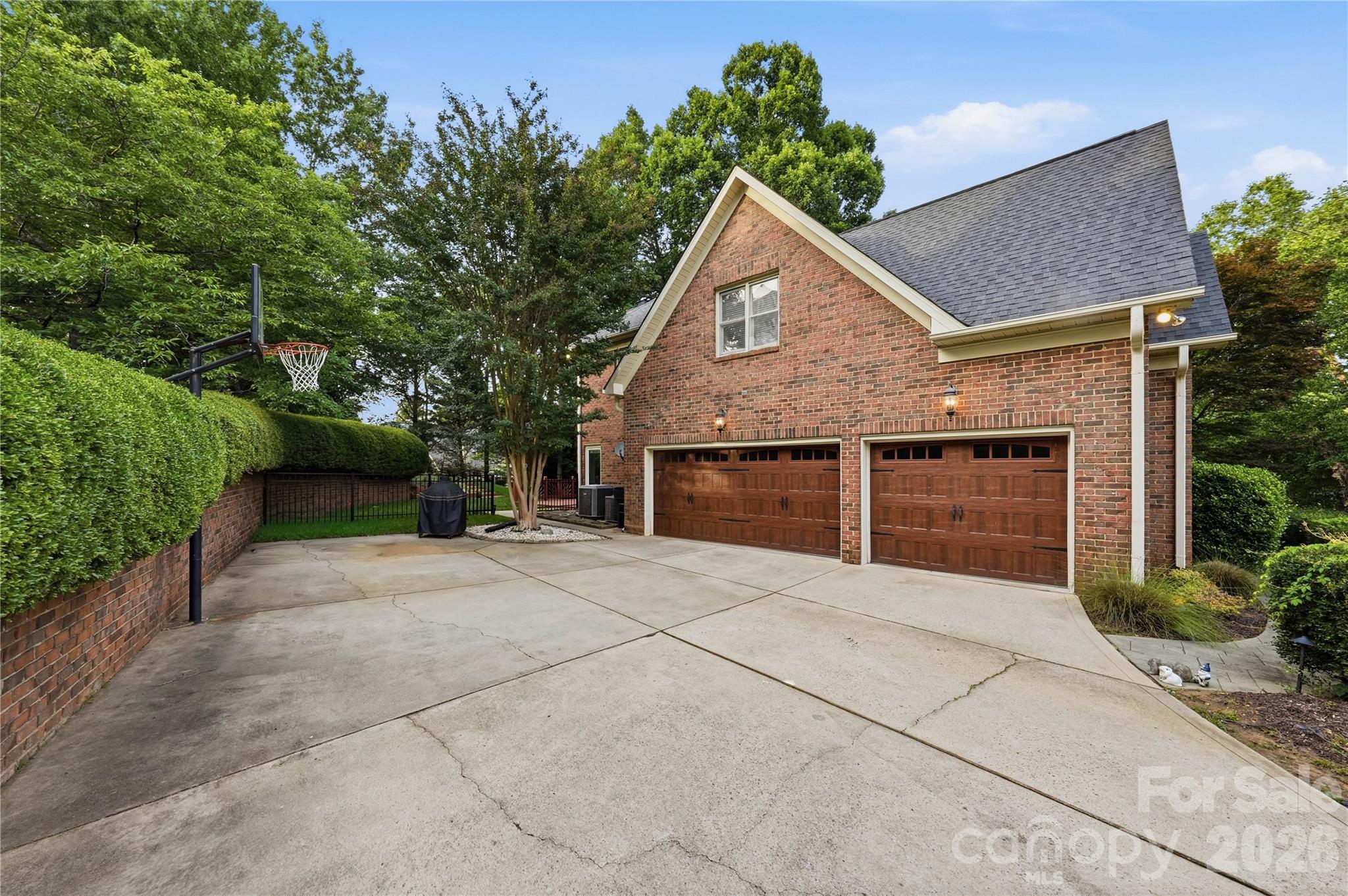 Photo 5 of 7205 Watersreach Lane, Charlotte, NC