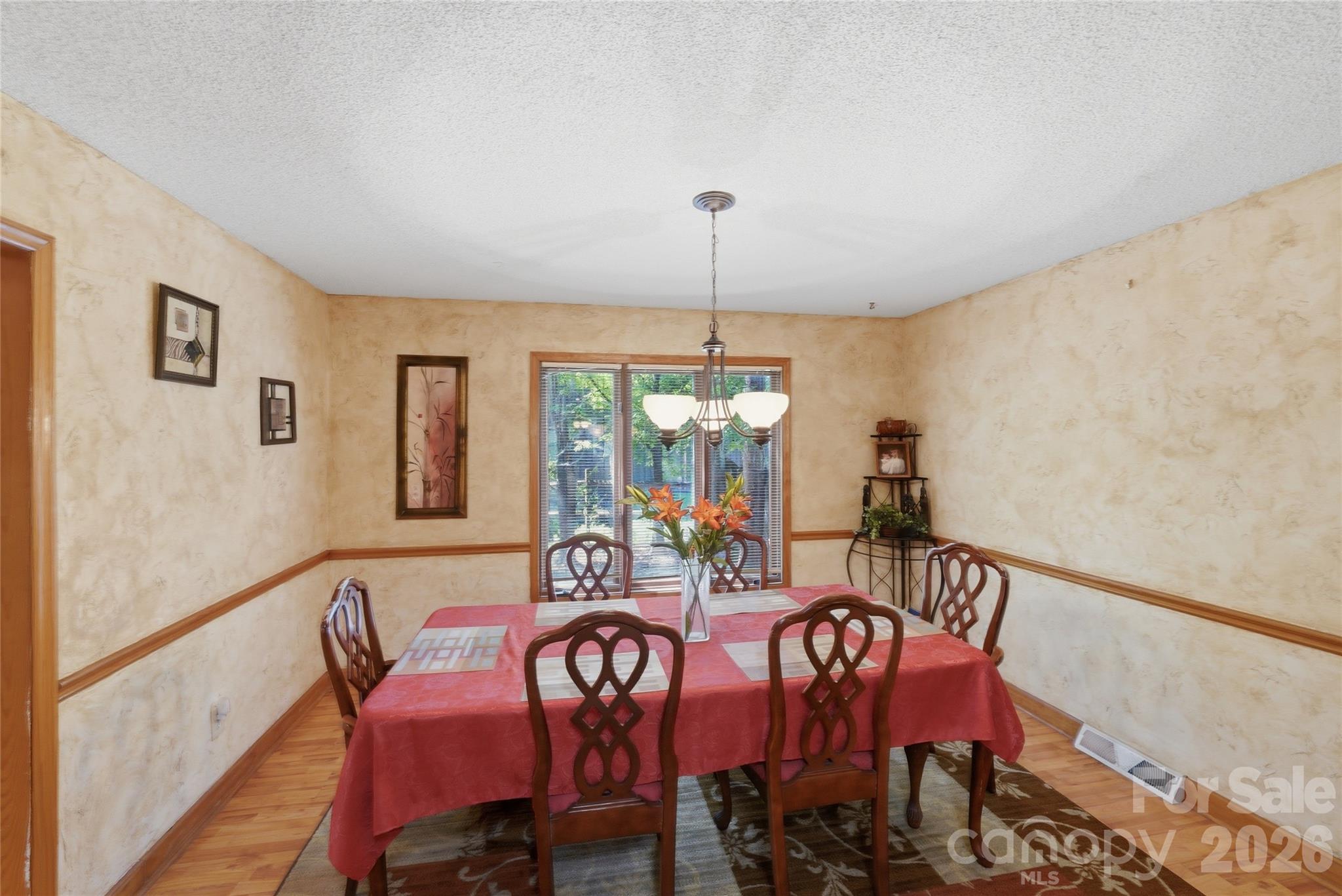 Photo 4 of 7040 Summer Place, Charlotte, NC
