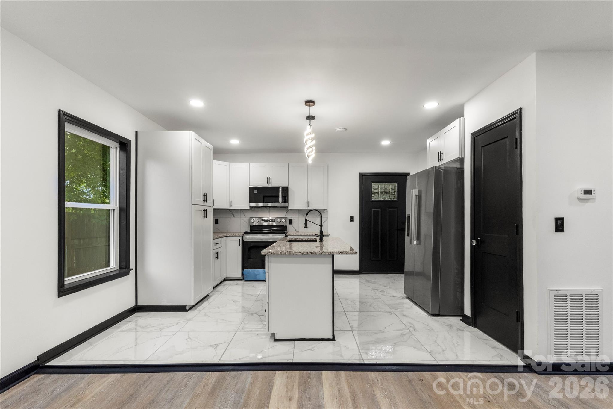 Photo 4 of 110 Courtland Street, Chester, SC