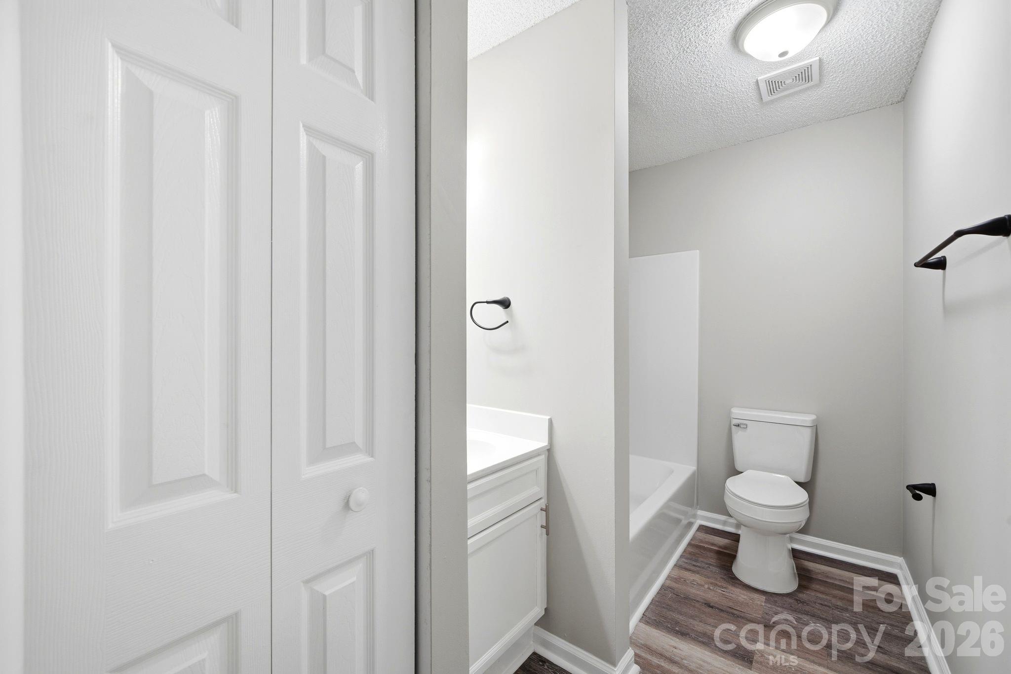 Photo 17 of 6324 Grove Park Boulevard, Charlotte, NC