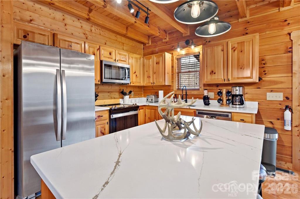 552 Lake Road, Old Fort, NC - photo 11 of 47