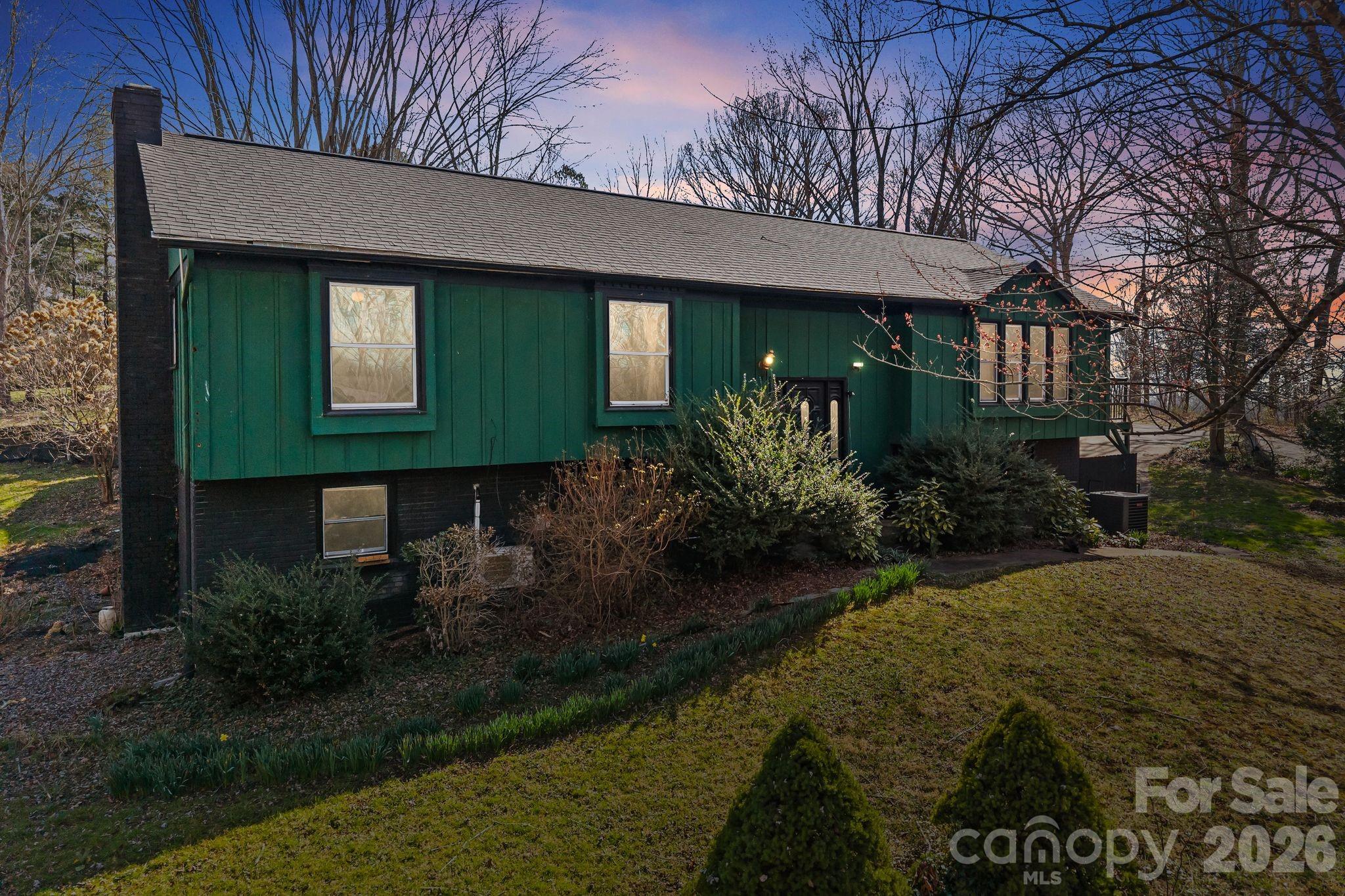 33 Fairfield Drive, Candler, NC - photo 41 of 43