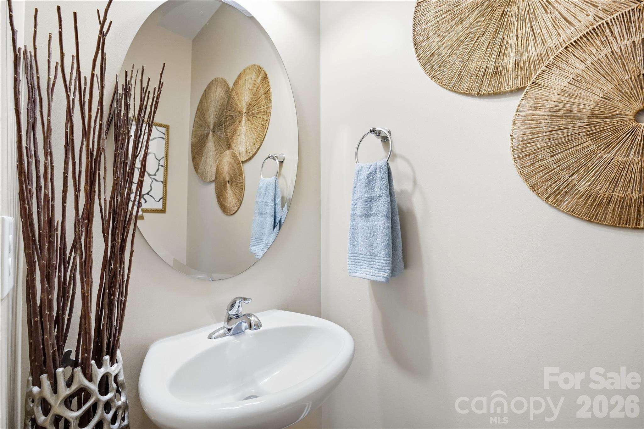 Photo 4 of 4613 Craigmoss Lane, Charlotte, NC