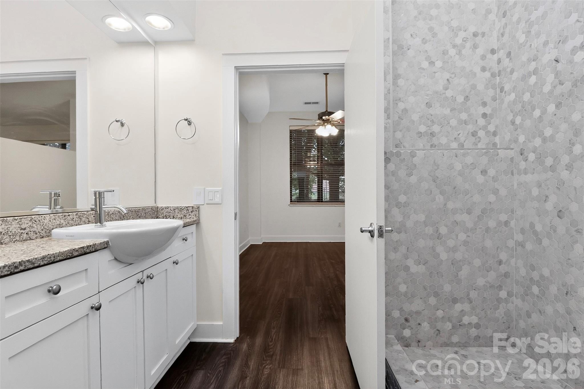 Photo 27 of 716 N Davidson Street, Charlotte, NC