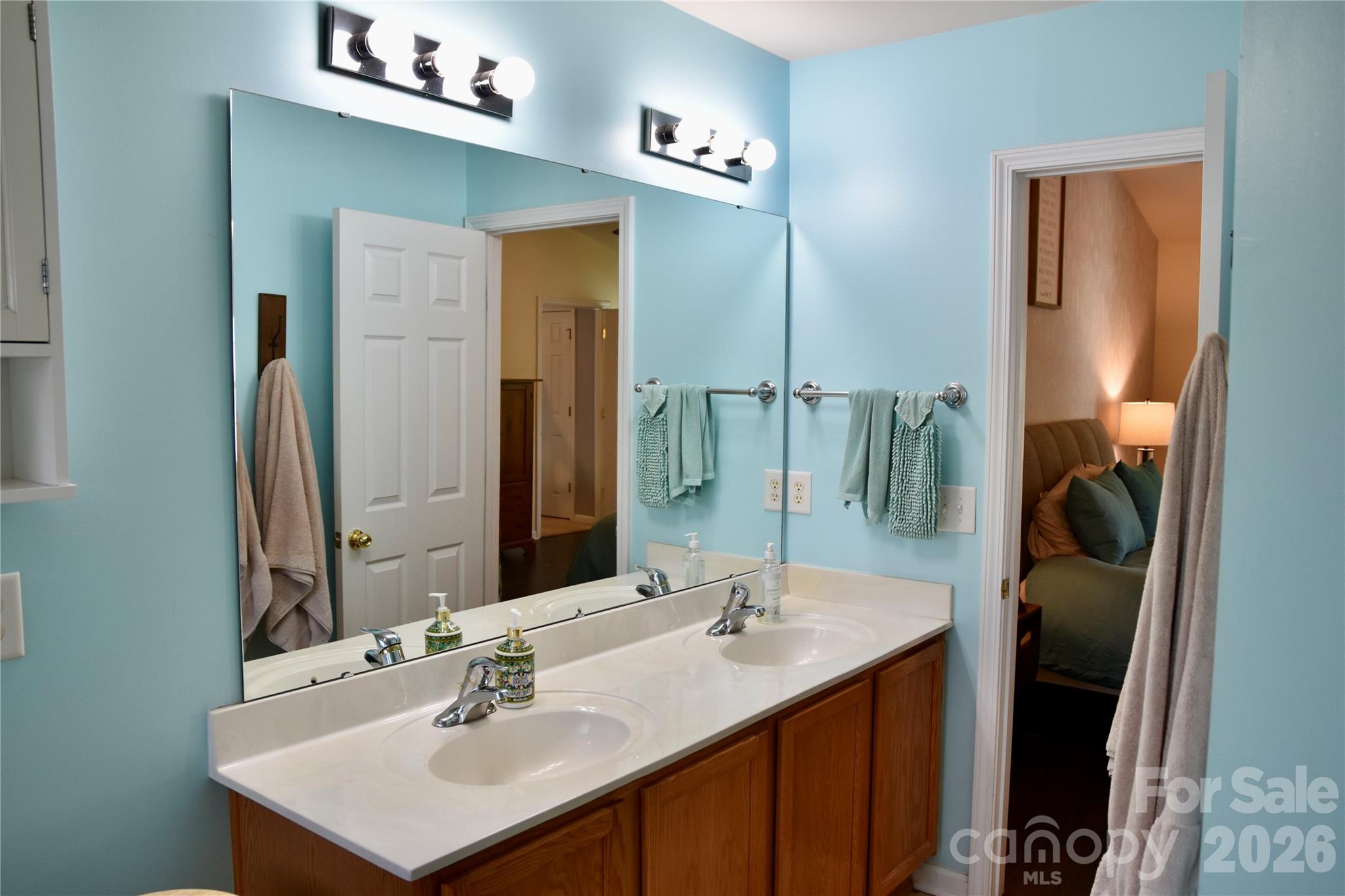 9007 Goldfields Drive, Charlotte, NC - photo 11 of 28