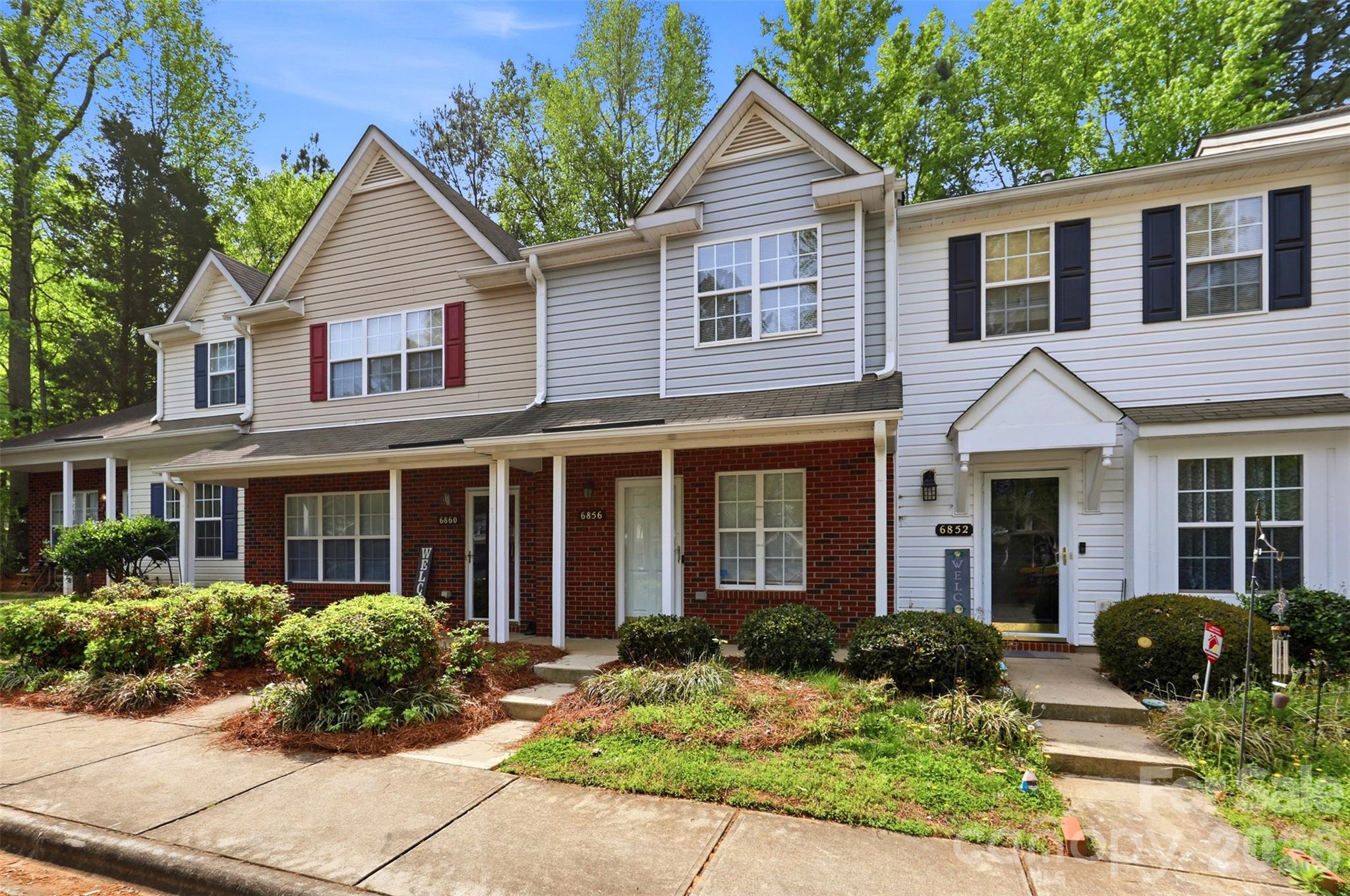 Photo 3 of 6856 Cypress Tree Lane, Charlotte, NC