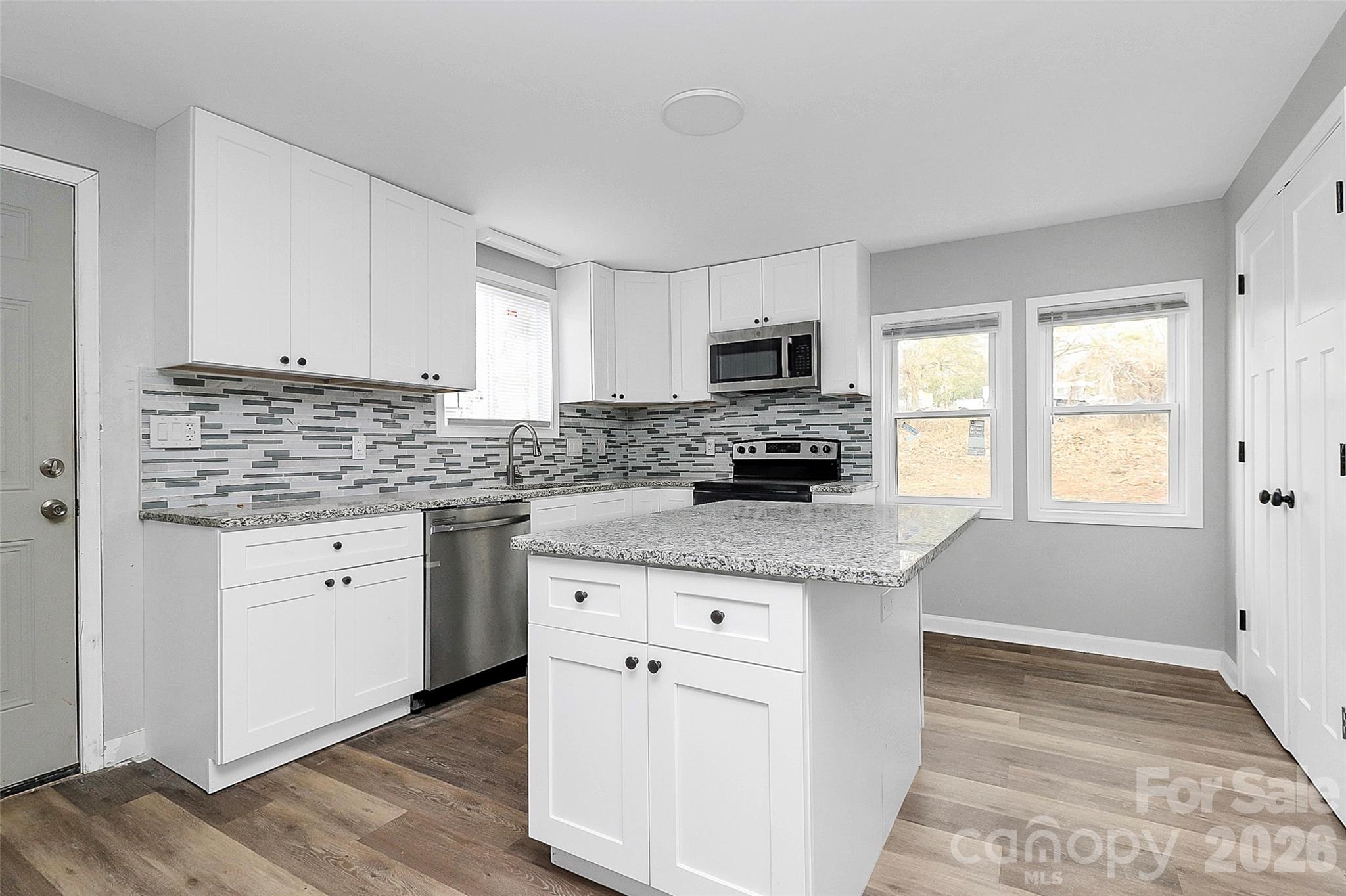 55 Dunn Street, Belmont, NC - photo 5 of 23