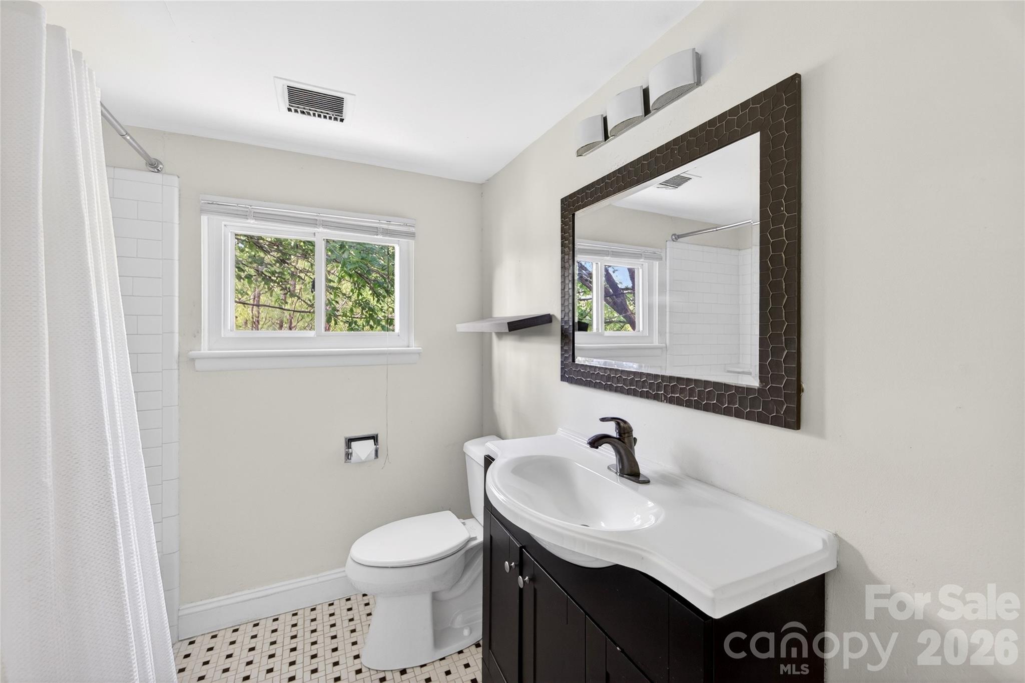 501 Kenlough Drive, Charlotte, NC - photo 25 of 47