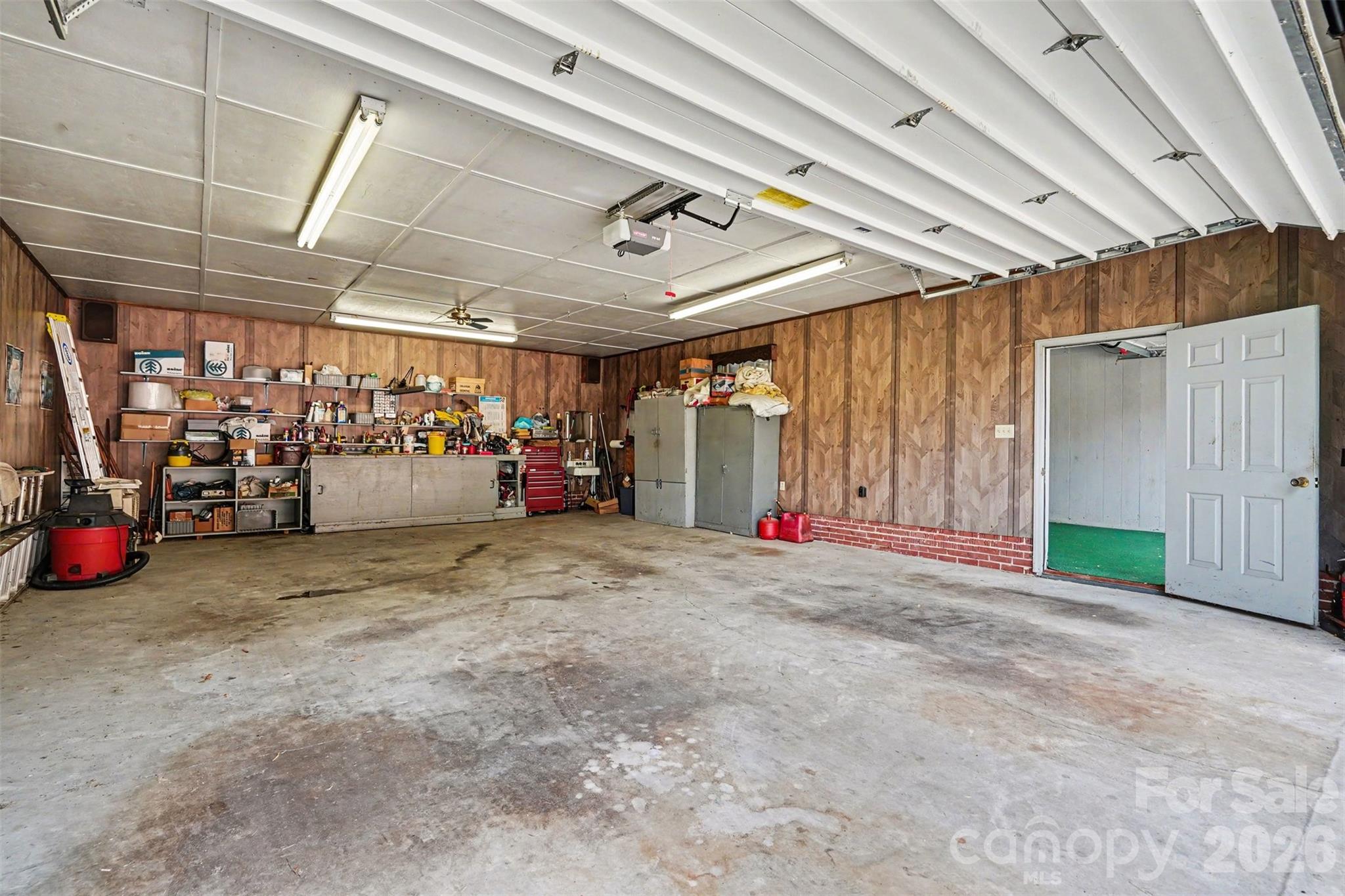 Photo 7 of 400 Briarwood Drive, Charlotte, NC