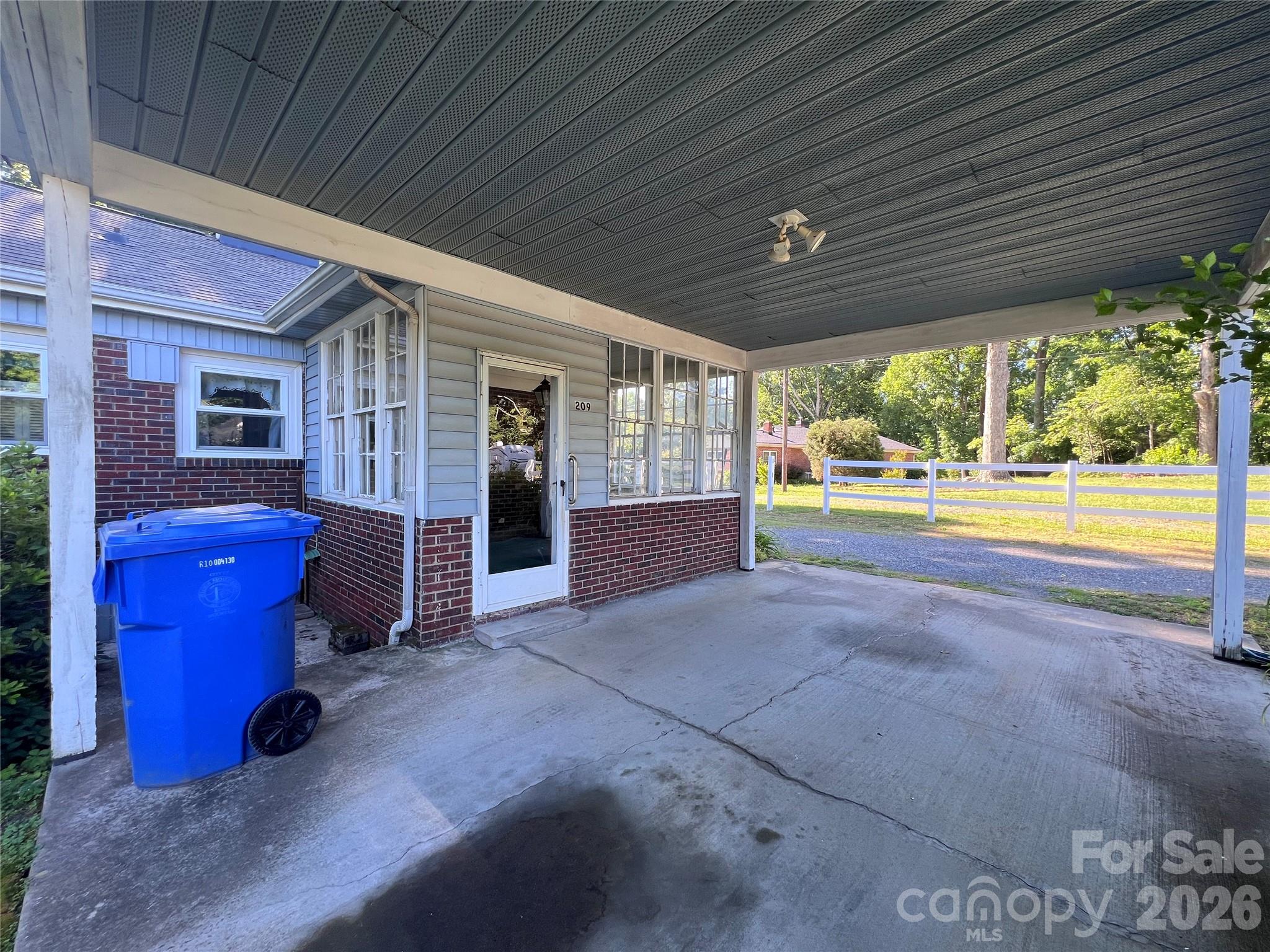 209 S Roxford Road, Kings Mountain, NC - photo 33 of 39