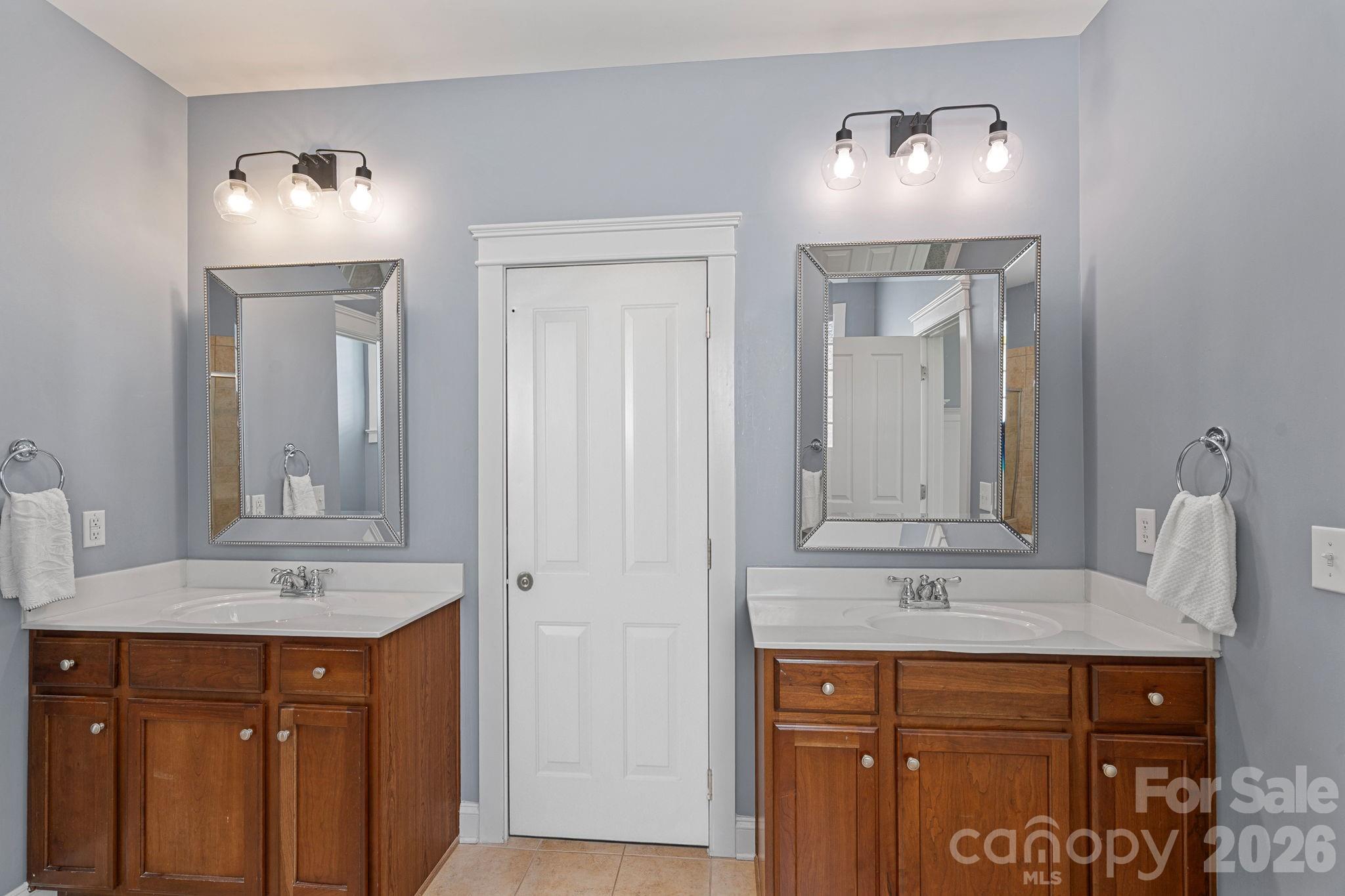 5595 Morris Hunt Drive, Fort Mill, SC - photo 15 of 49