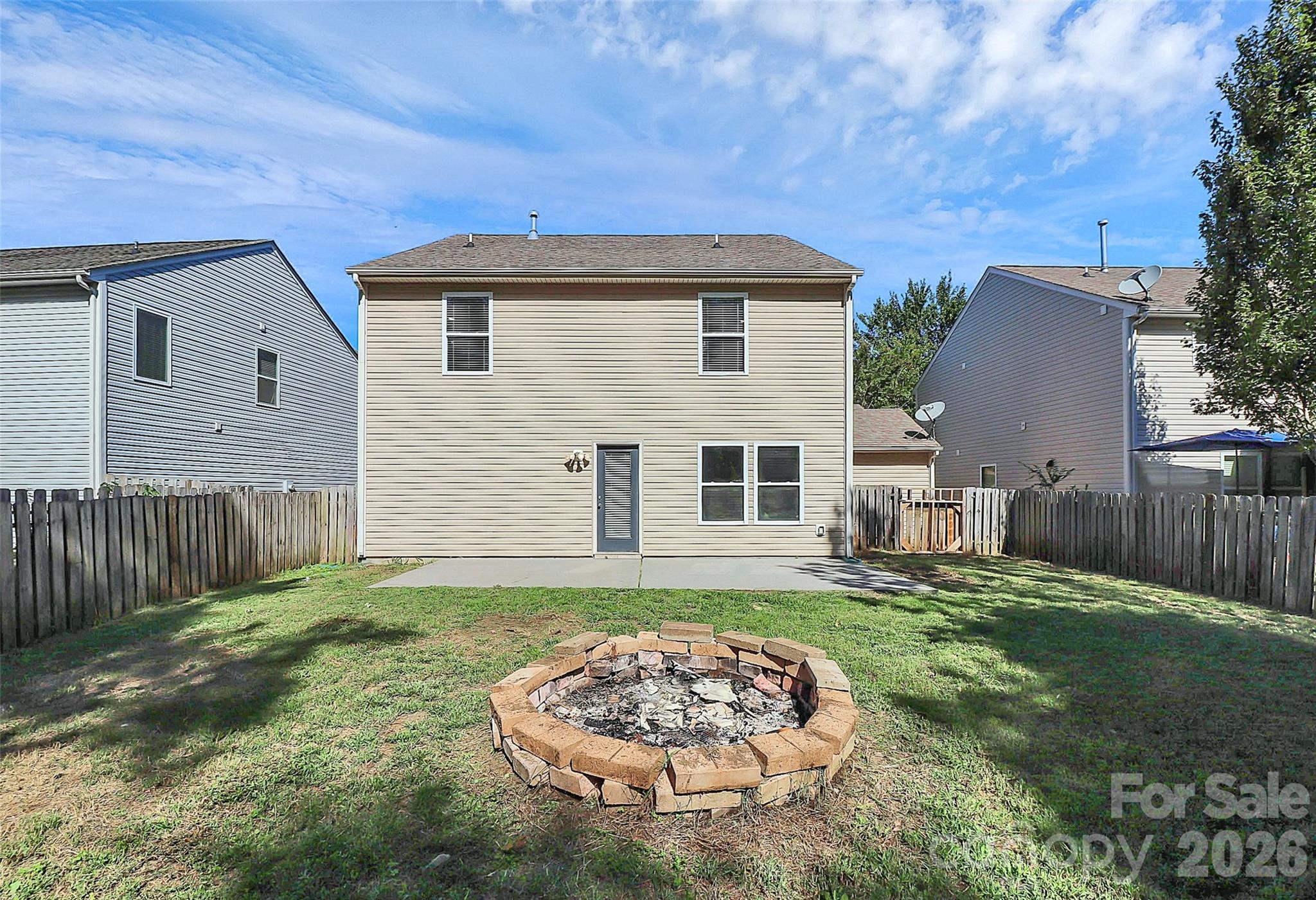 Photo 42 of 15705 Lakepoint Forest Drive, Charlotte, NC