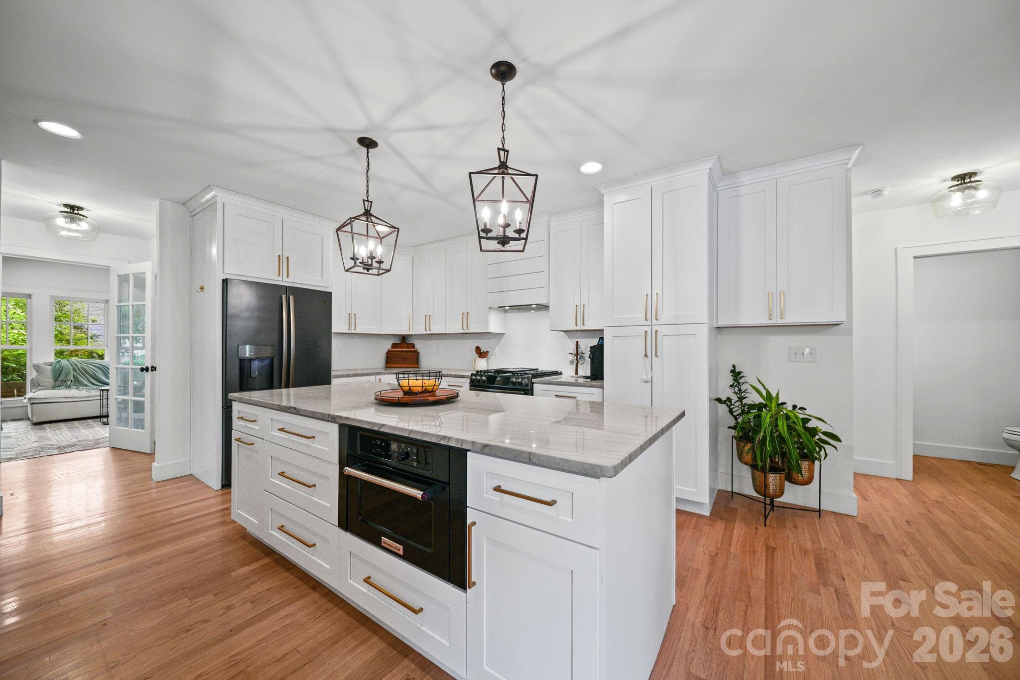 1716 Merriman Avenue, Charlotte, NC - photo 7 of 34