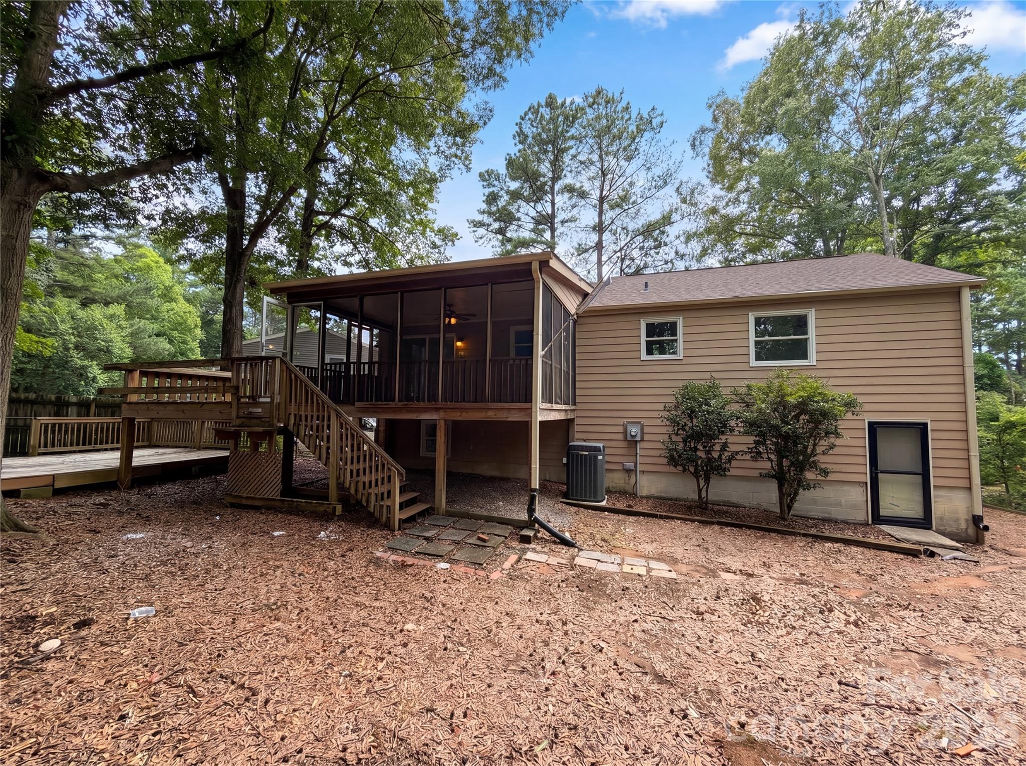 Photo 25 of 7827 Mallen Drive, Charlotte, NC
