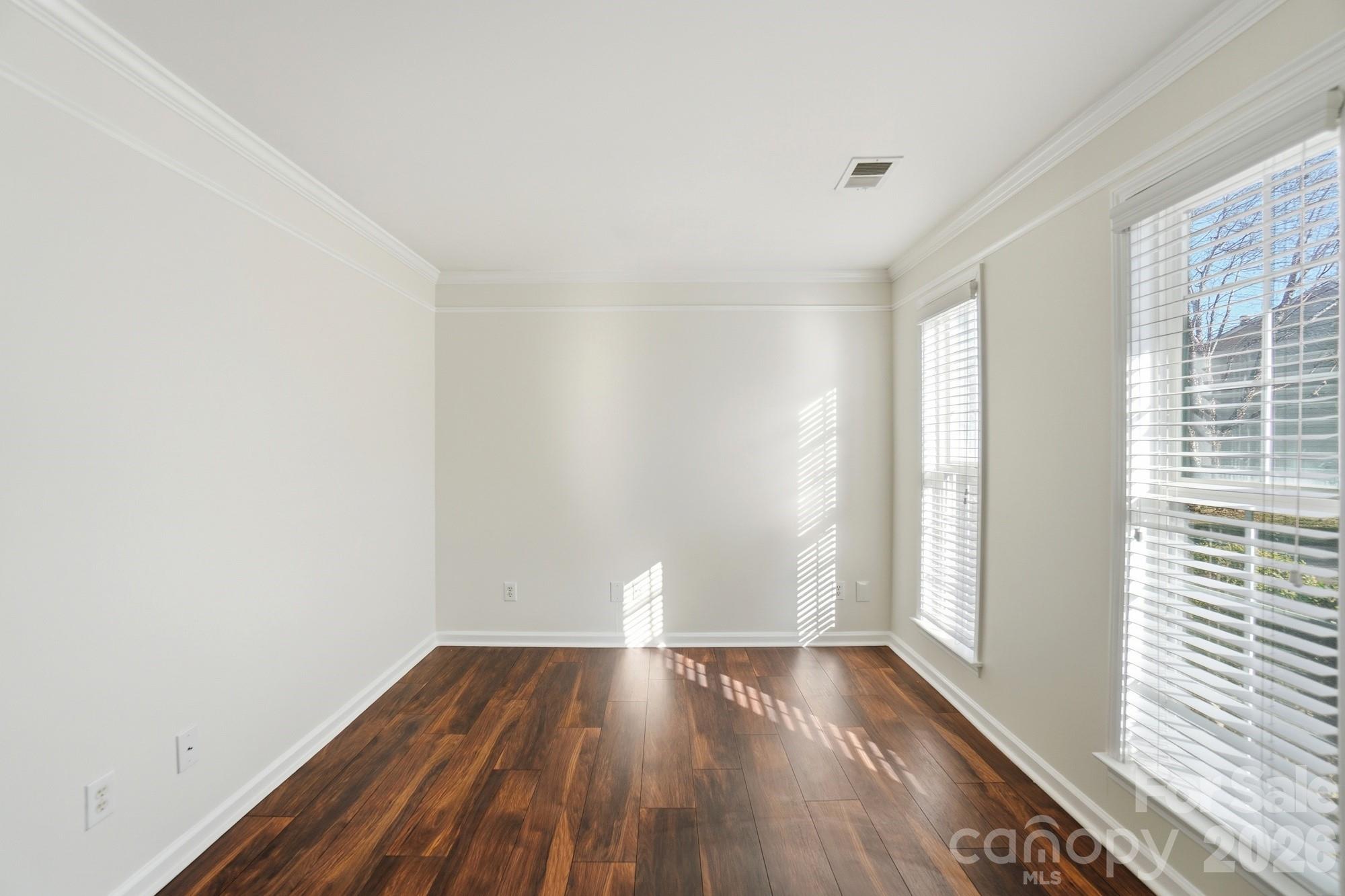8805 Red Tail Court, Charlotte, NC - photo 5 of 37
