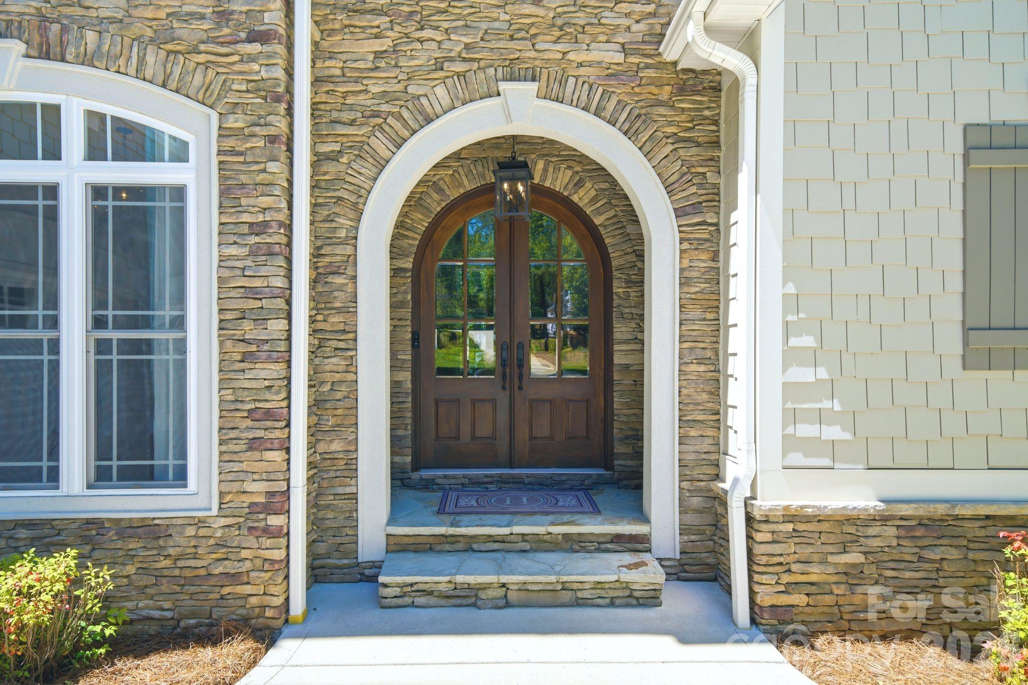 7592 Cottonwood Drive, Denver, NC - photo 4 of 49