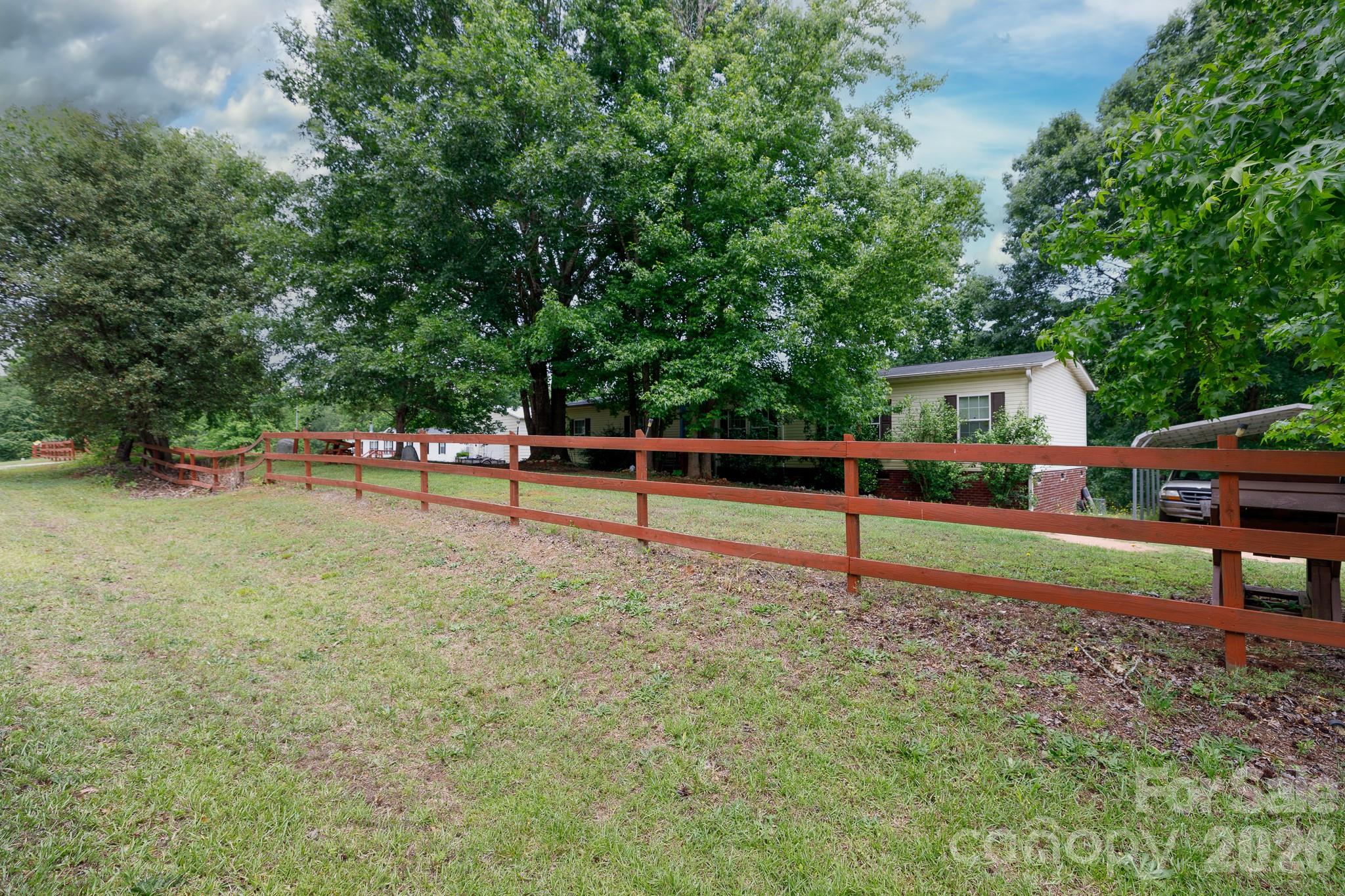 854 Butler Lake Road, Chester, SC
