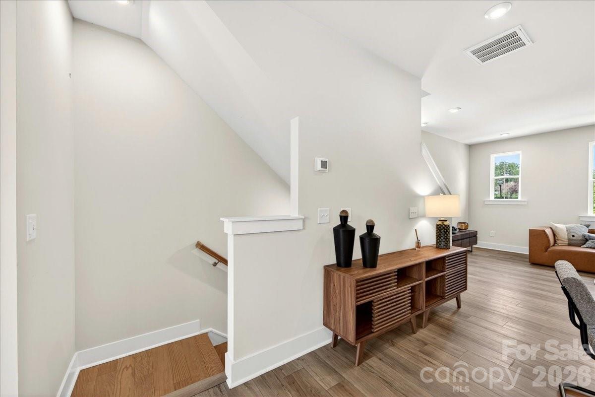 Photo 5 of 4032 Canvas Court, Charlotte, NC