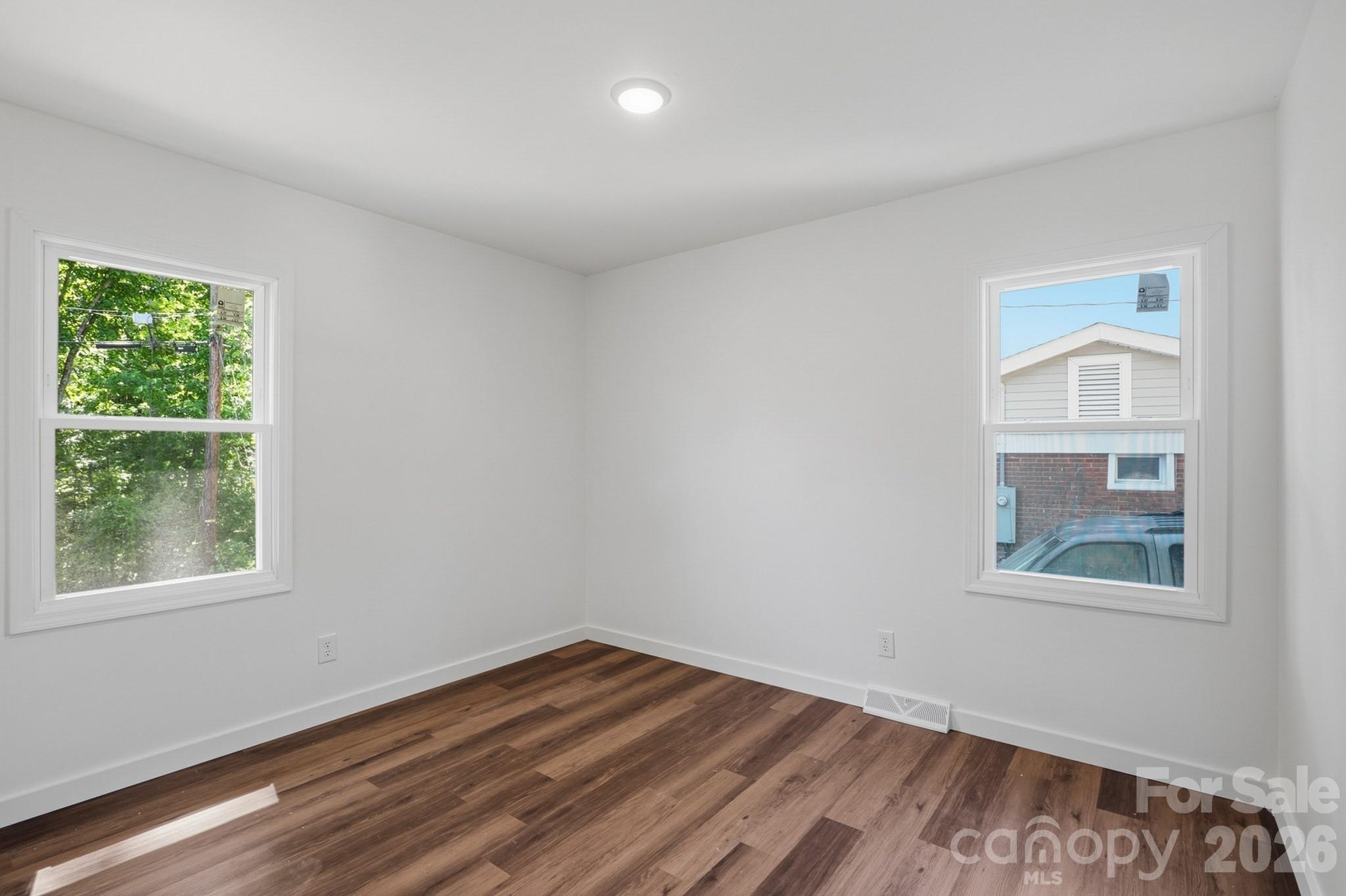 Photo 18 of 714 Bilmark Avenue, Charlotte, NC