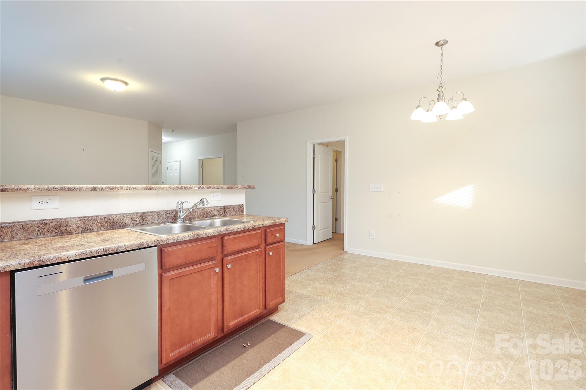Photo 15 of 4806 Lynn Lee Circle, Charlotte, NC