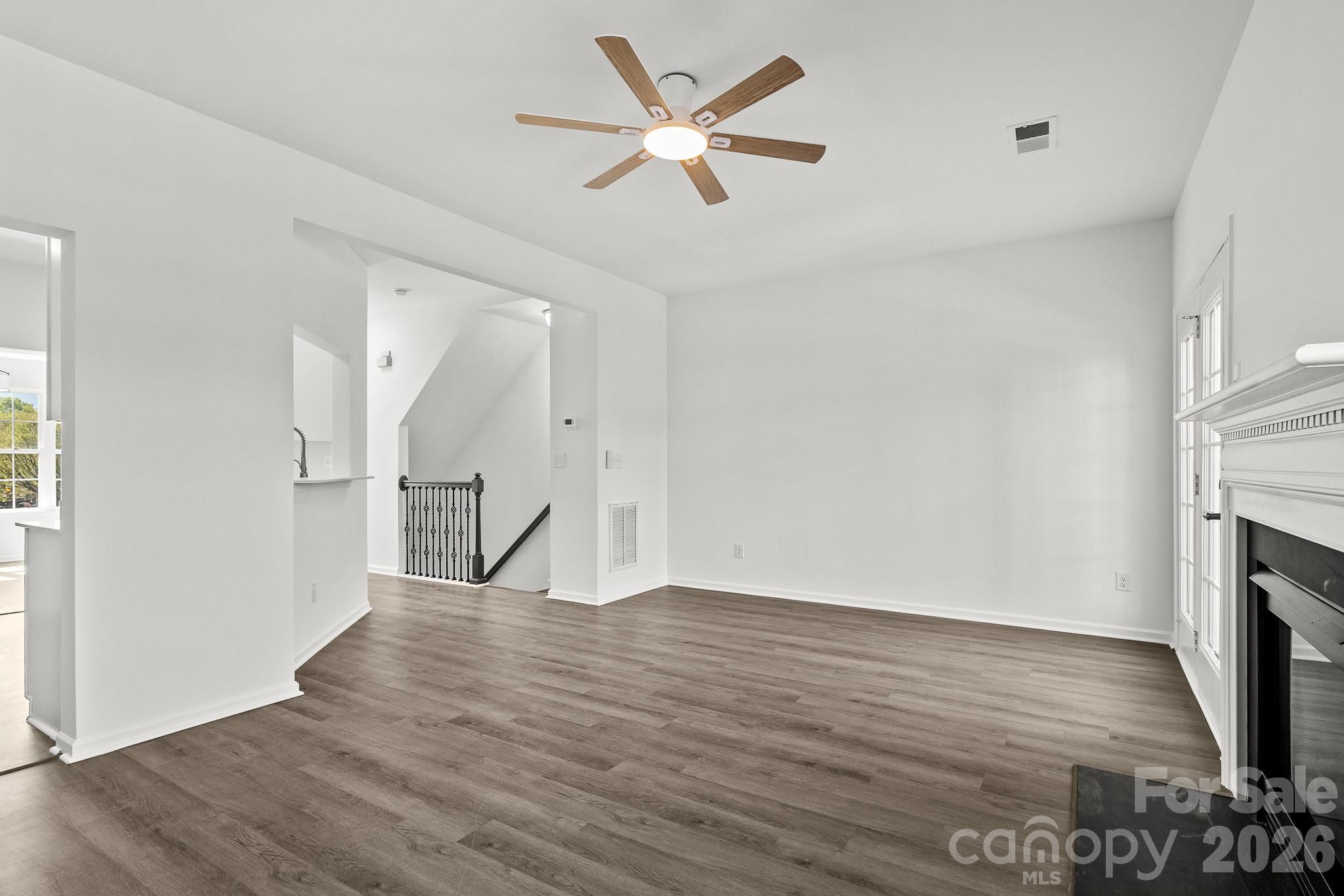16209 Peachmont Drive, Cornelius, NC - photo 11 of 49