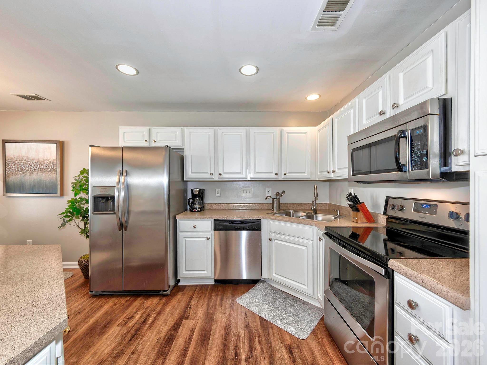 Photo 11 of 11316 Morgan Valley Lane, Charlotte, NC